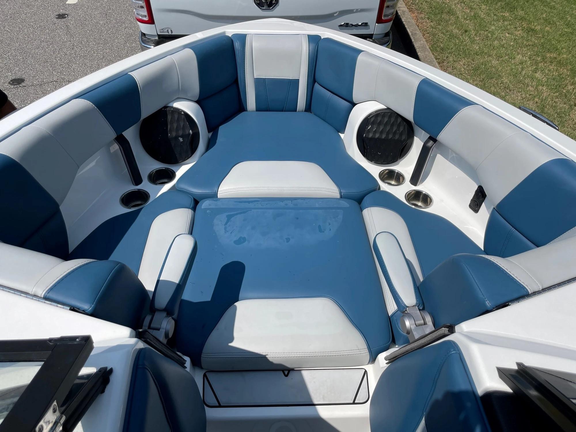 2022 Malibu Wakesetter 23 LSV Ski and Wakeboard for sale - YachtWorld