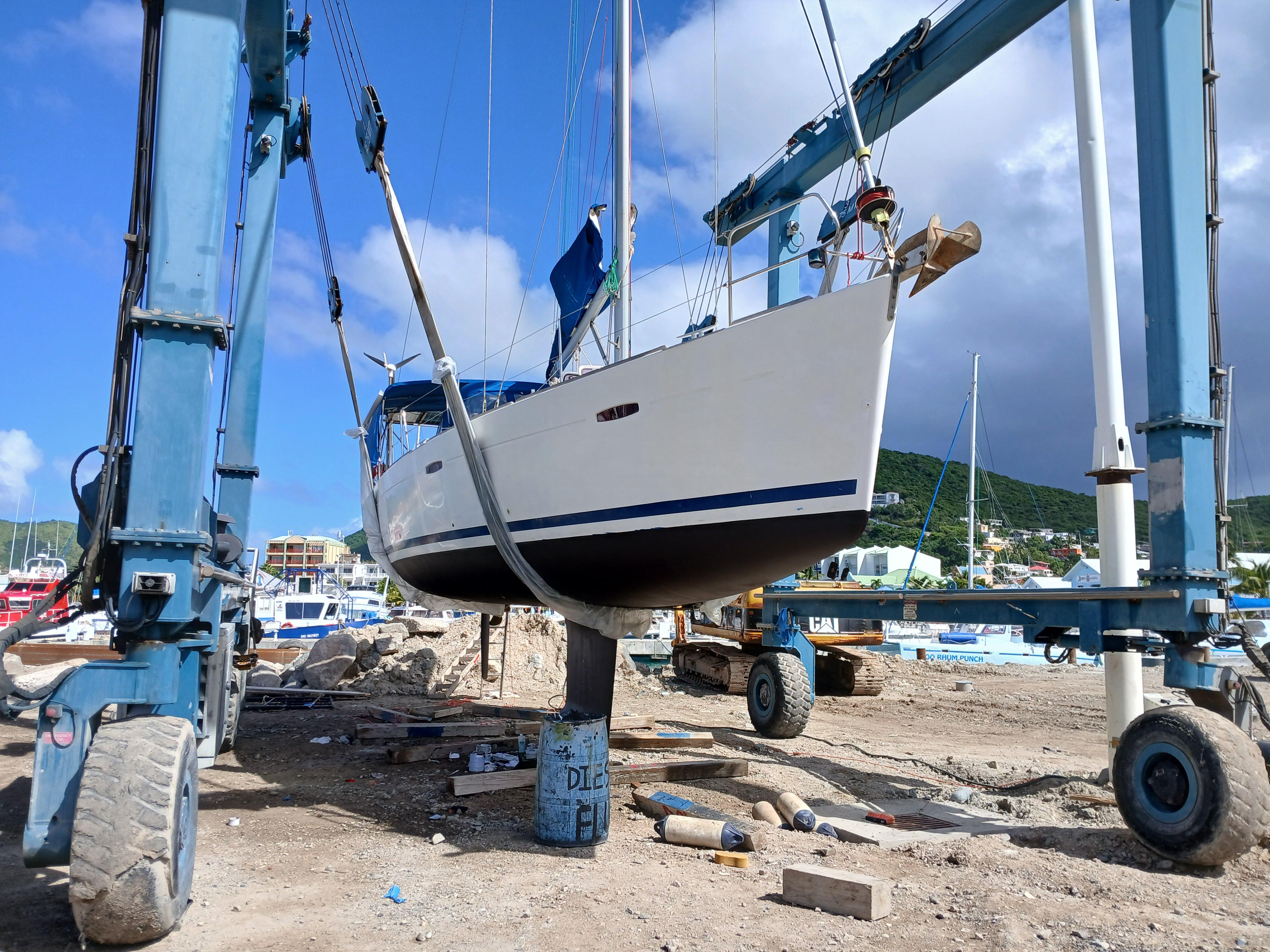 2011 Beneteau Oceanis 43 Cruiser for sale - YachtWorld