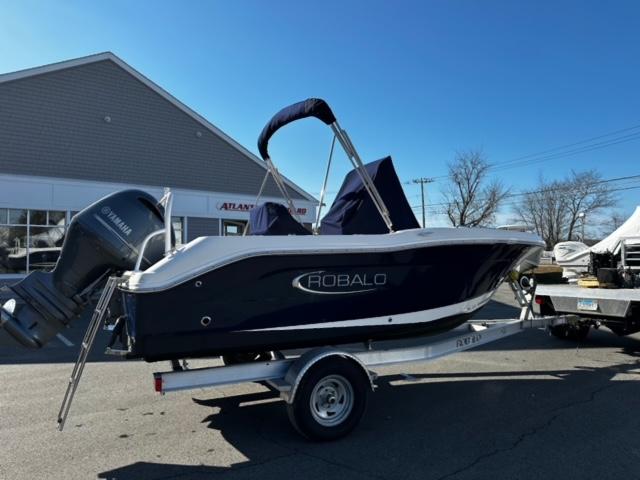 2021 Robalo R180 Center Console Center Console for sale - YachtWorld
