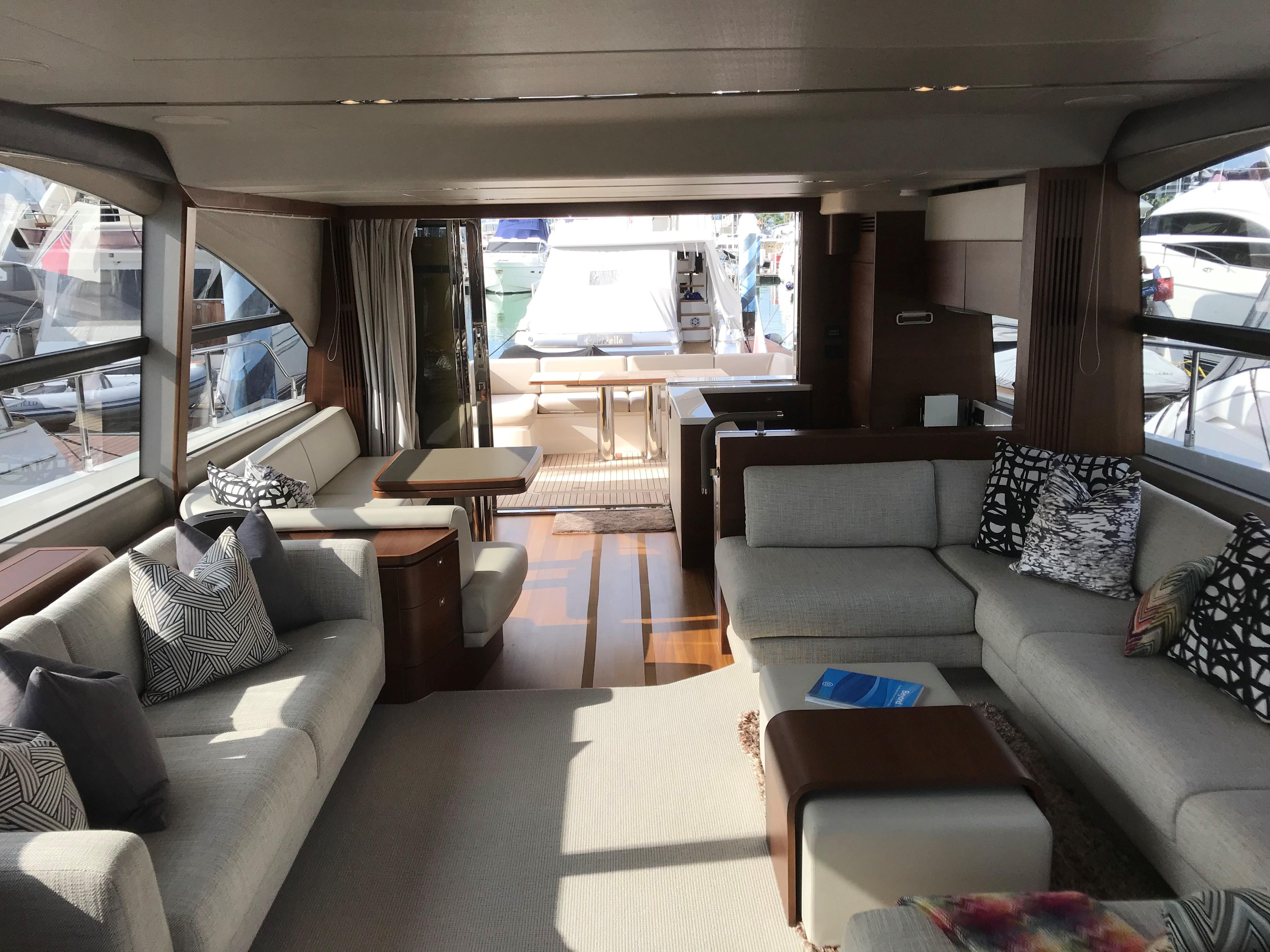 2018 Princess 68 Flybridge for sale - YachtWorld
