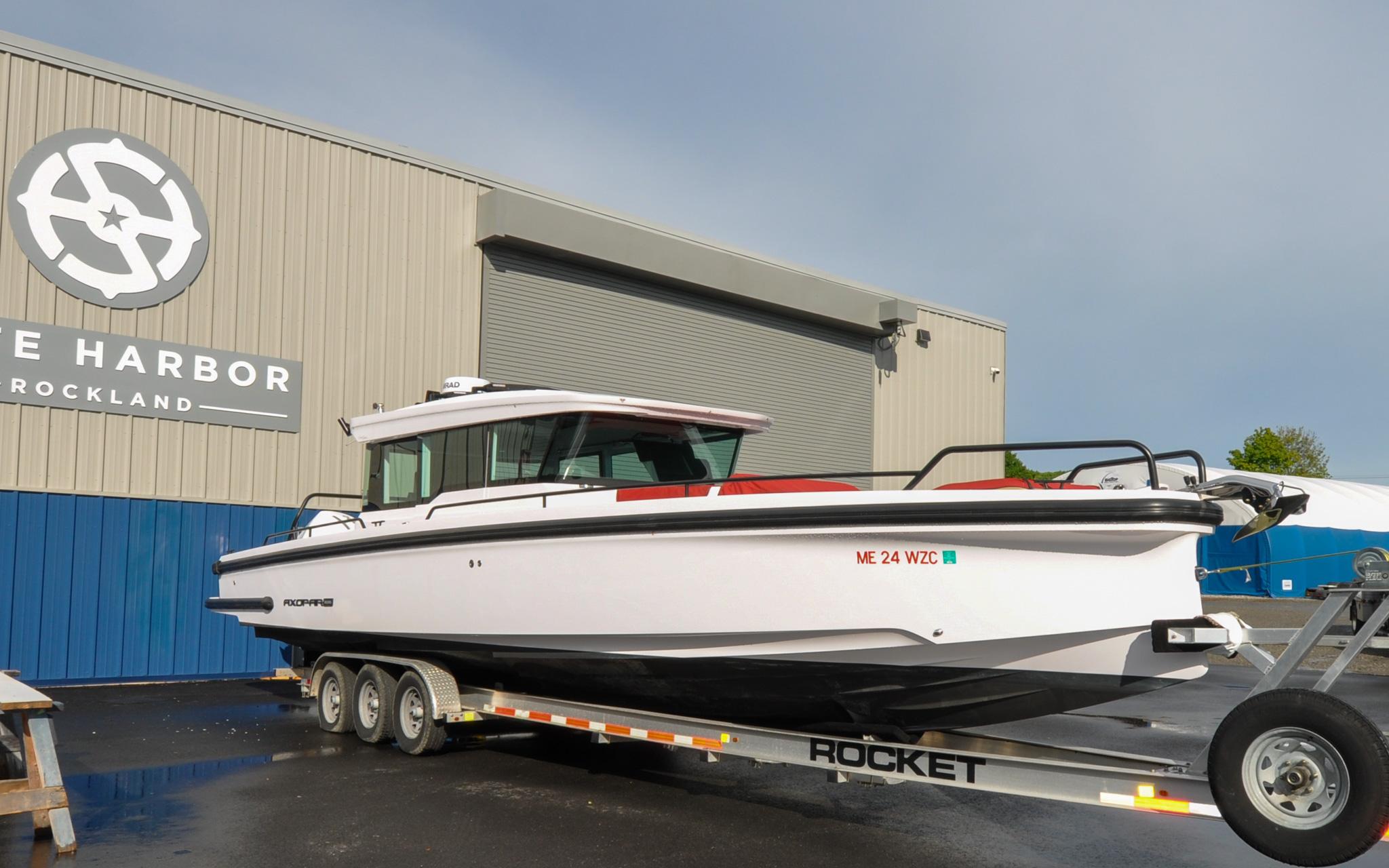 2020 Axopar 37 Cross Cabin Pilothouse for sale - YachtWorld