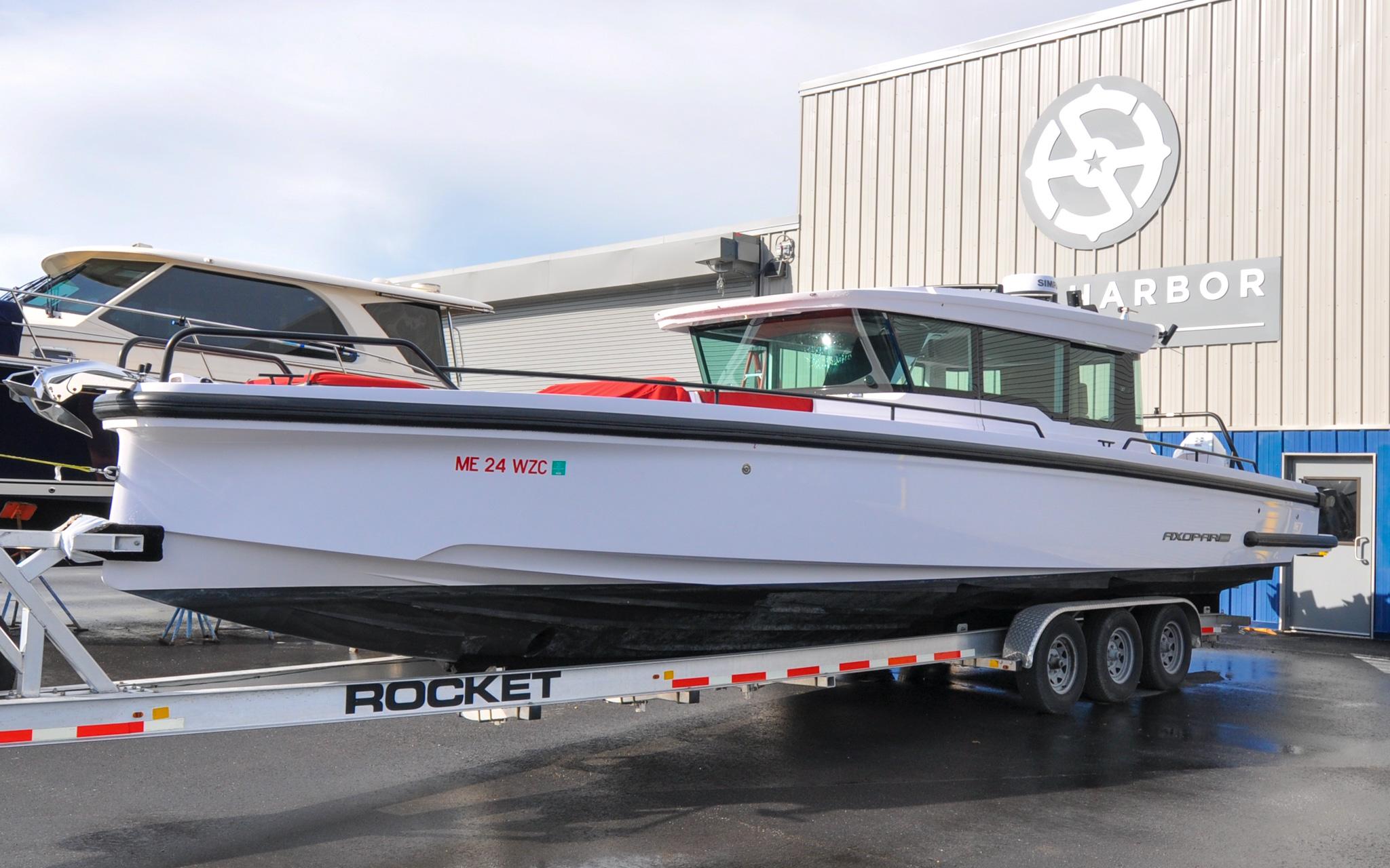 2020 Axopar 37 Cross Cabin Pilothouse for sale - YachtWorld