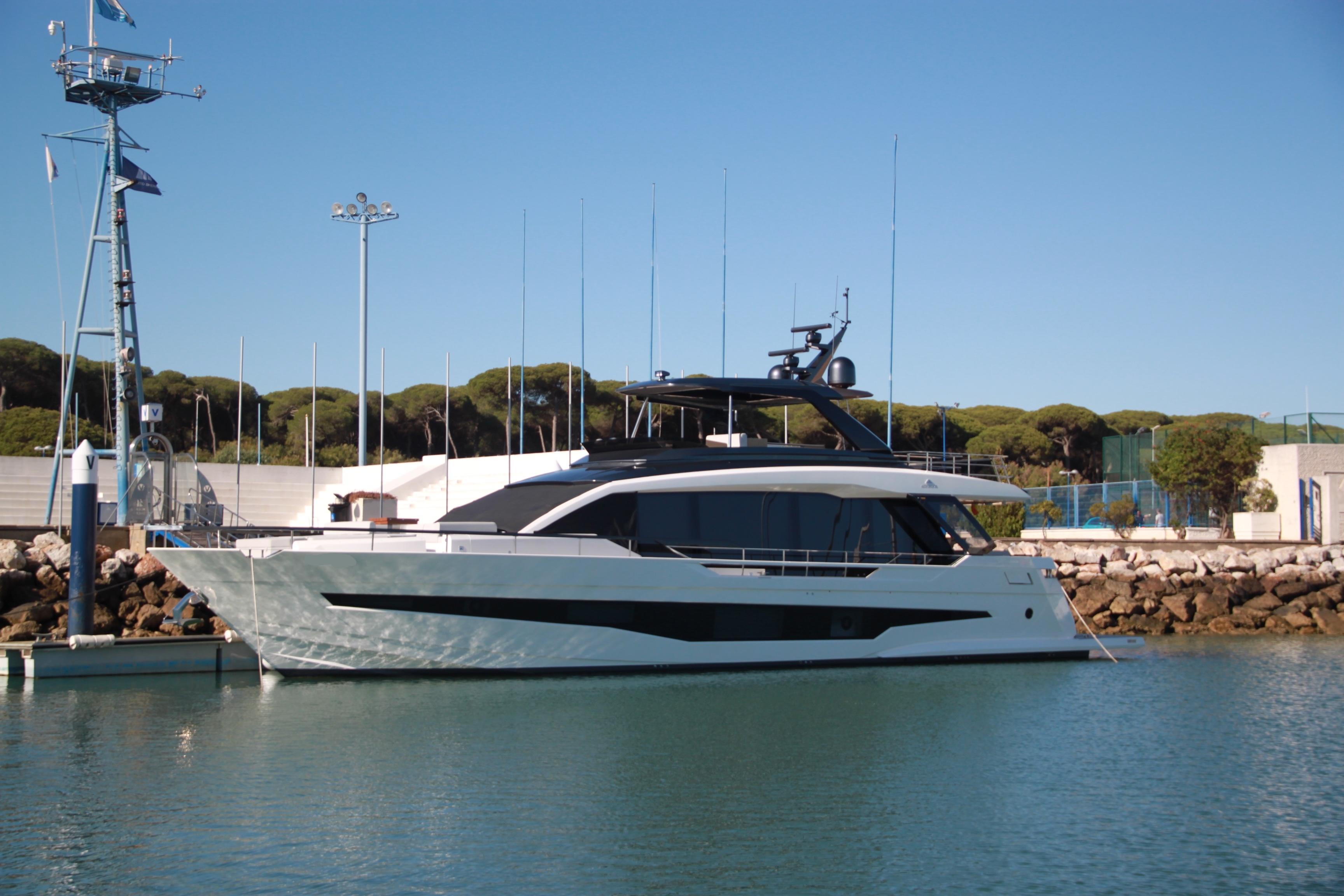 Used 2021 Astondoa AS8 - Murcia | TopBoats