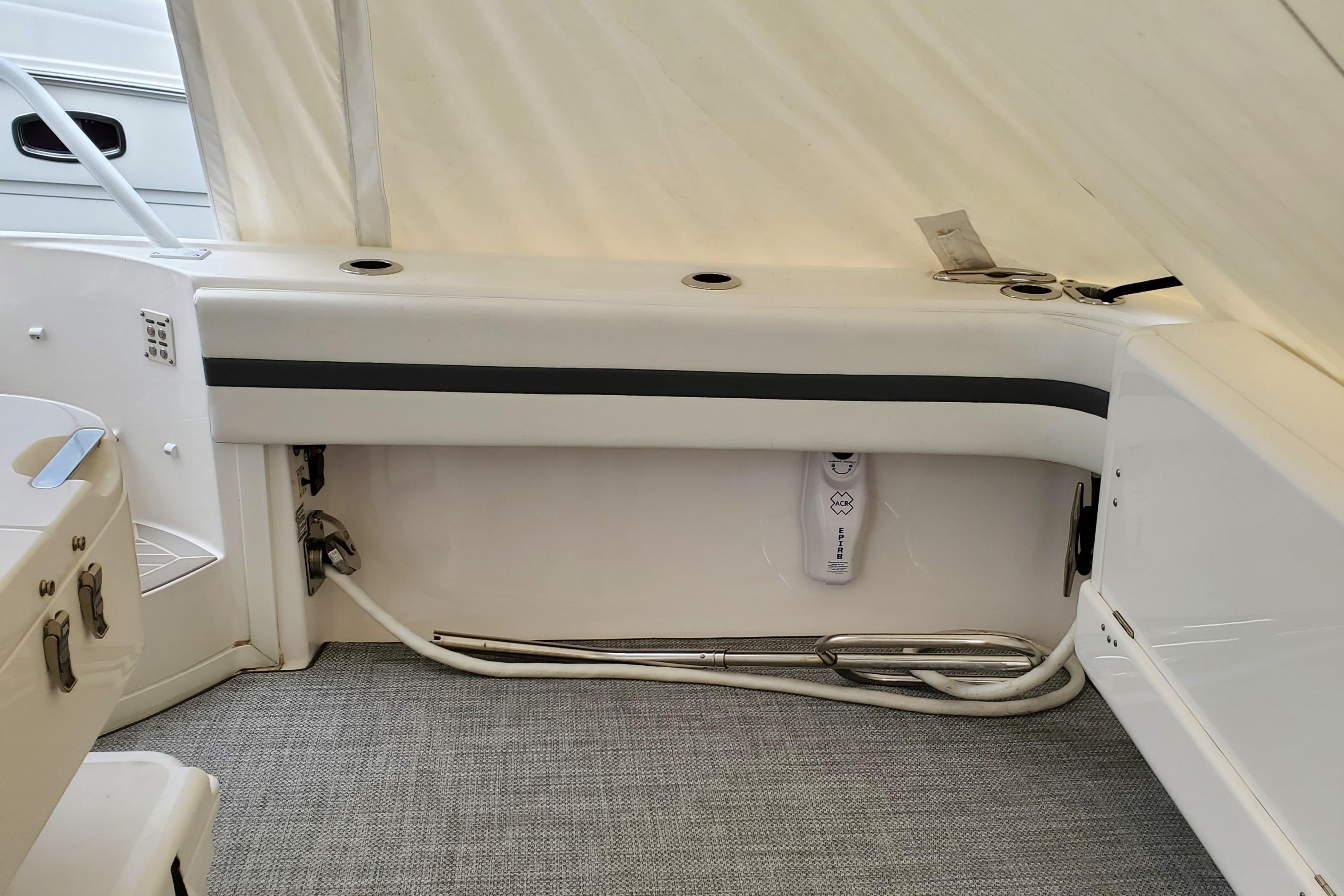 2019 Intrepid 475 Sport Yacht Cruiser for sale - YachtWorld