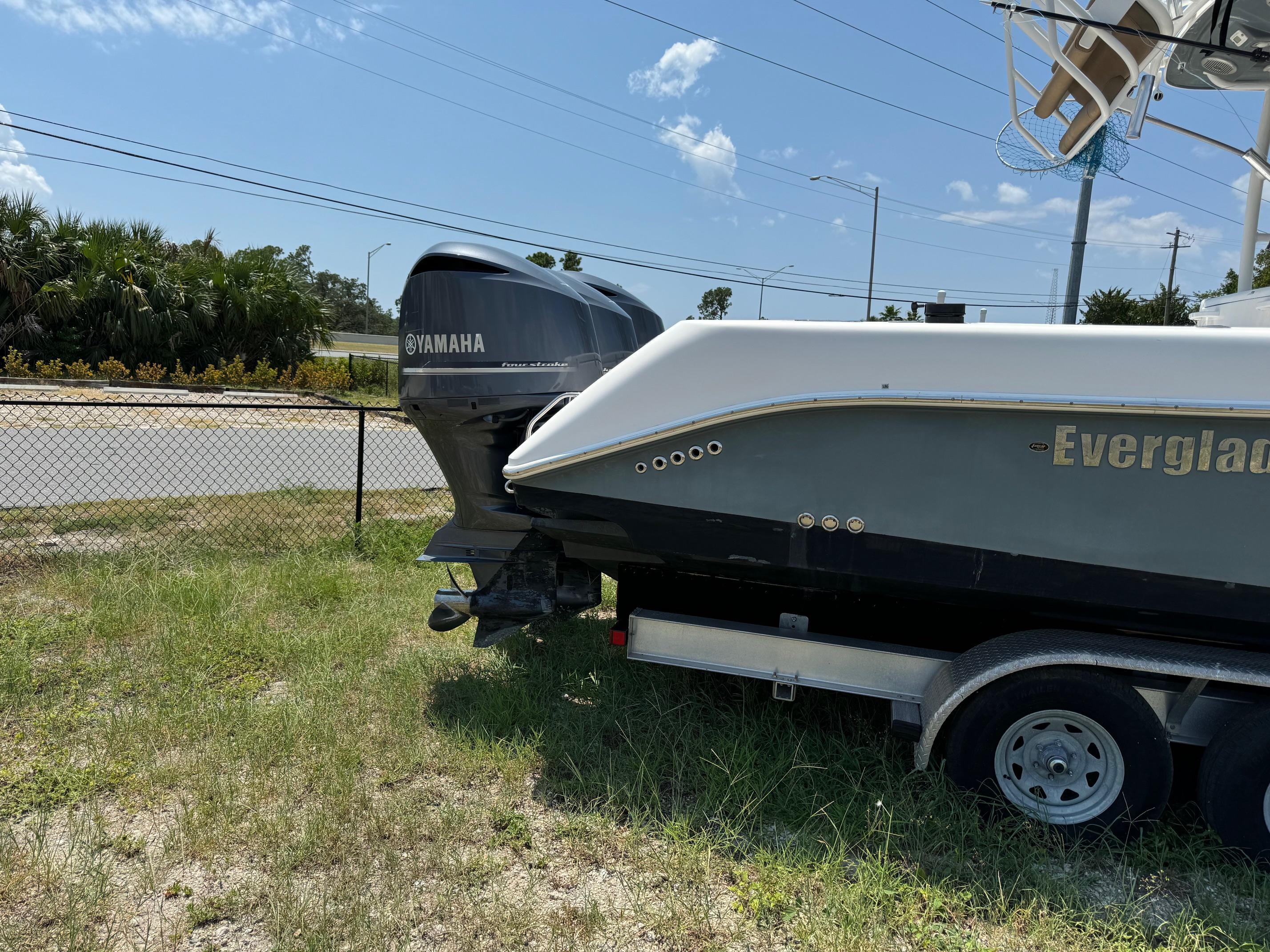 2013 Everglades 355 Tournament Center Console for sale - YachtWorld