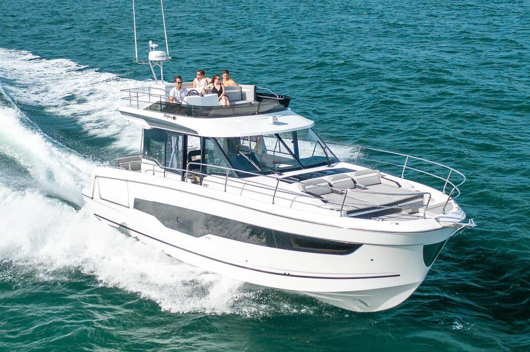 2023 Jeanneau NC Weekender 1295 Fly Flybridge for sale - YachtWorld
