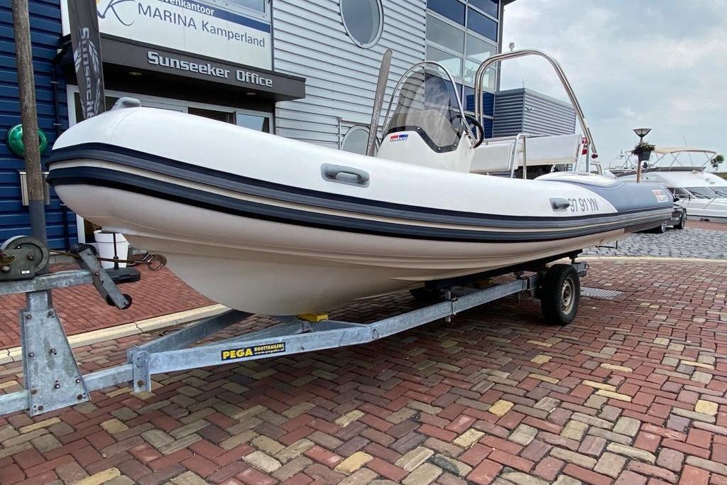 Occasion 2011 Valiant RIBs 650 | Annonces du Bateau
