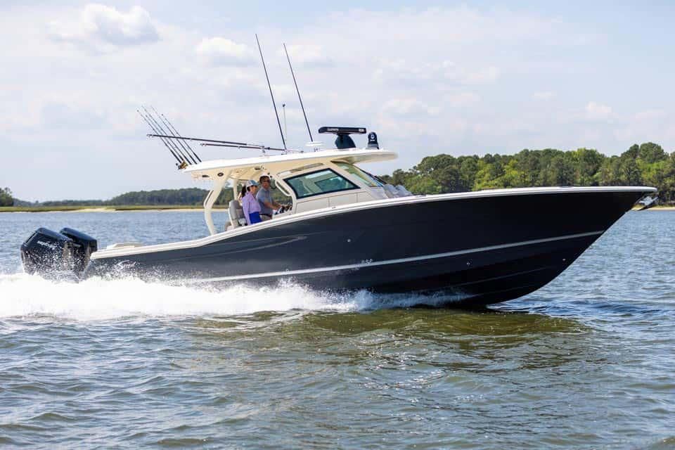 2025 Scout 400 LXF Bateaux à console centrale à vendre - YachtWorld