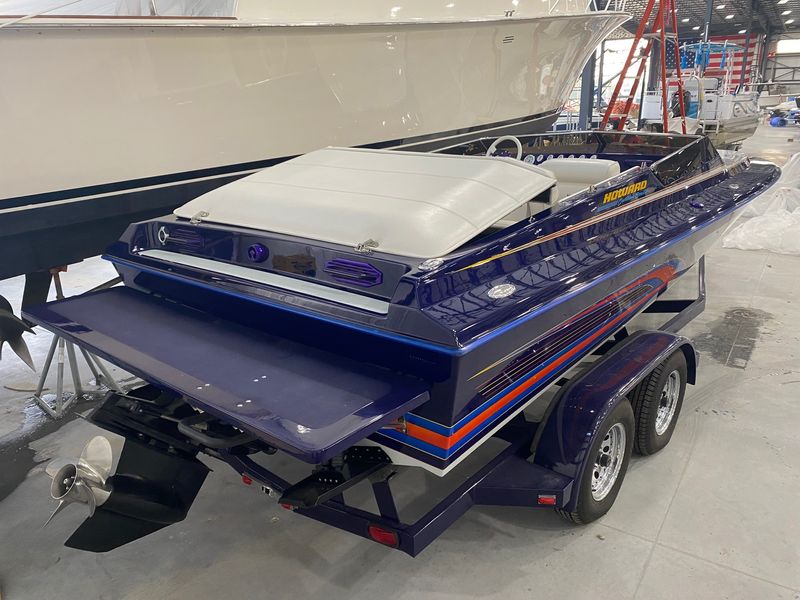 1997 Howard 22 Offshore - Weber Yachts