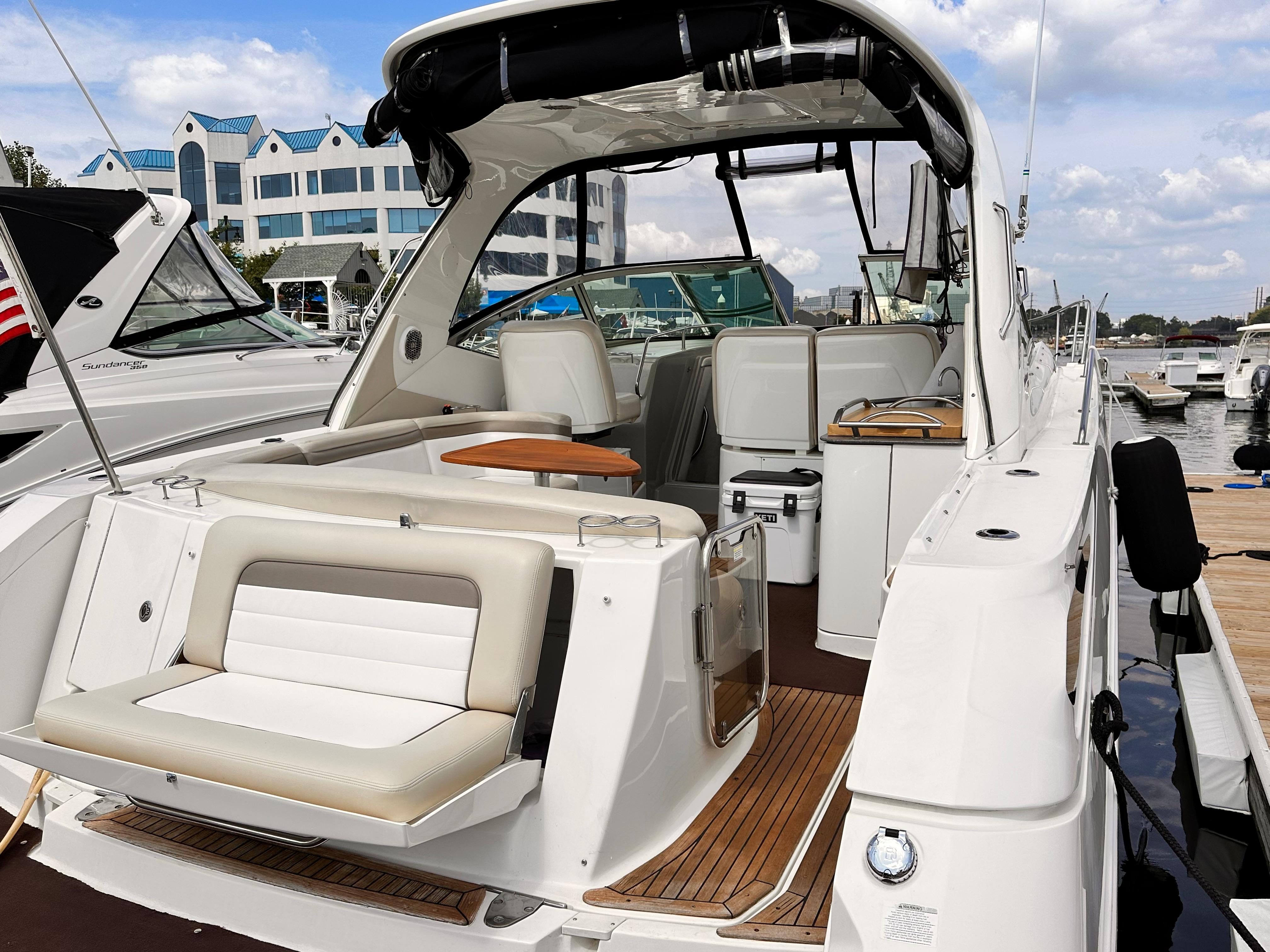 2013 Sea Ray 370 Sundancer Cruiser for sale - YachtWorld