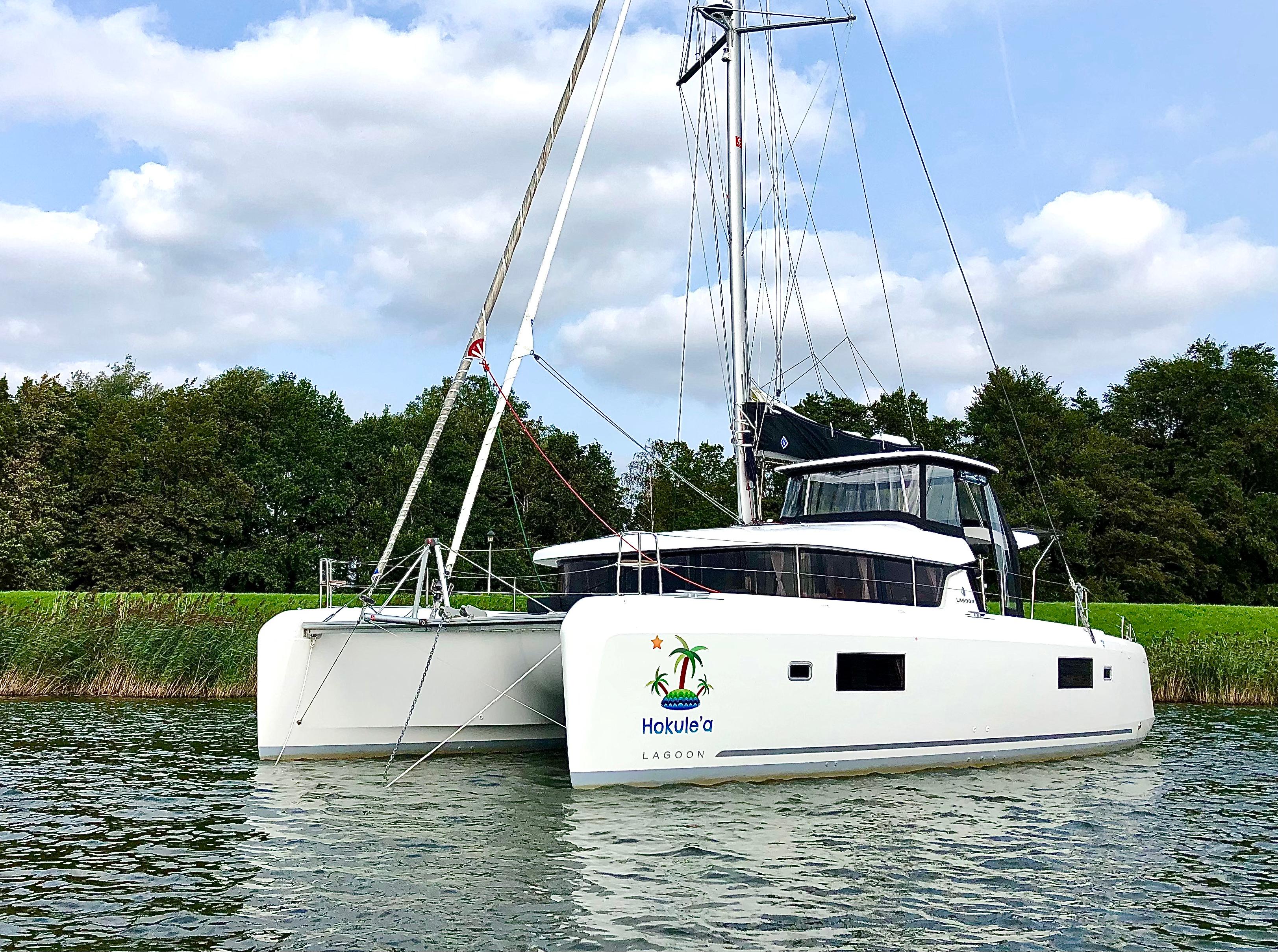 2021 Lagoon 42 Catamarans à vendre - YachtWorld