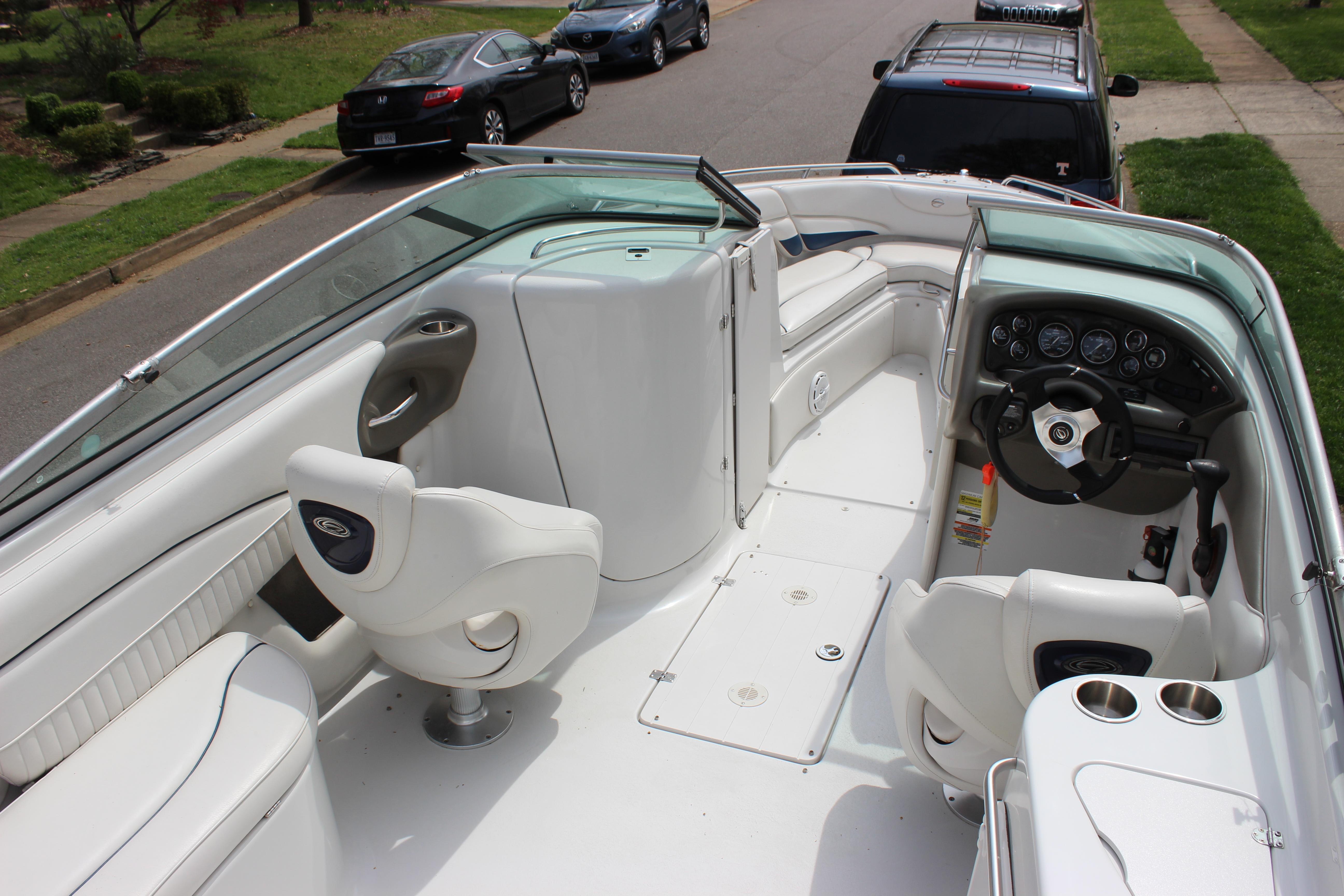 2006 Crownline 236 LS Runabout for sale - YachtWorld