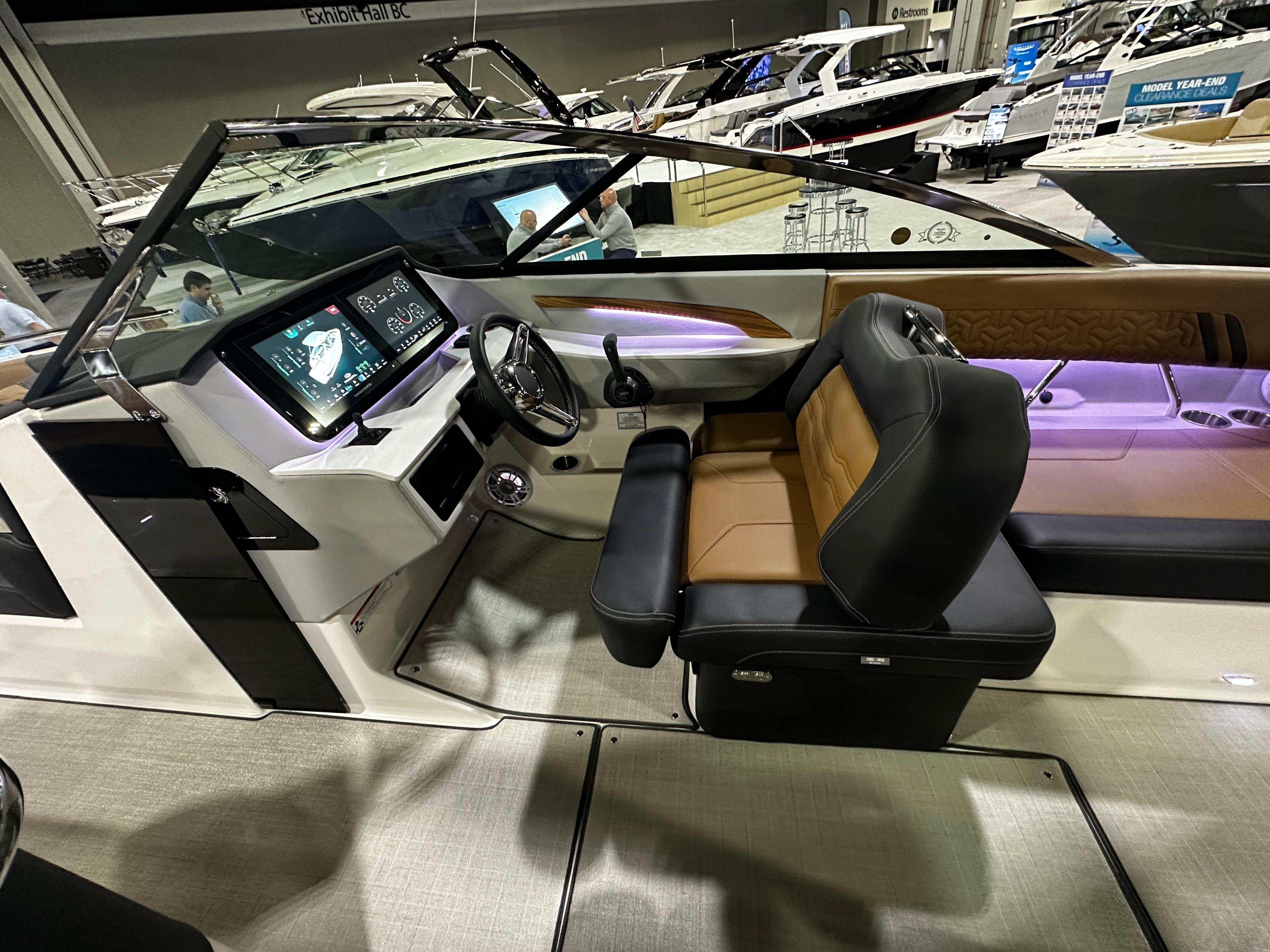 2025 Regal LS9 Lanchas de proa abierta en venta - YachtWorld