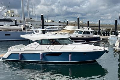 Tiara Yachts 44 Coupe for sale | YachtWorld