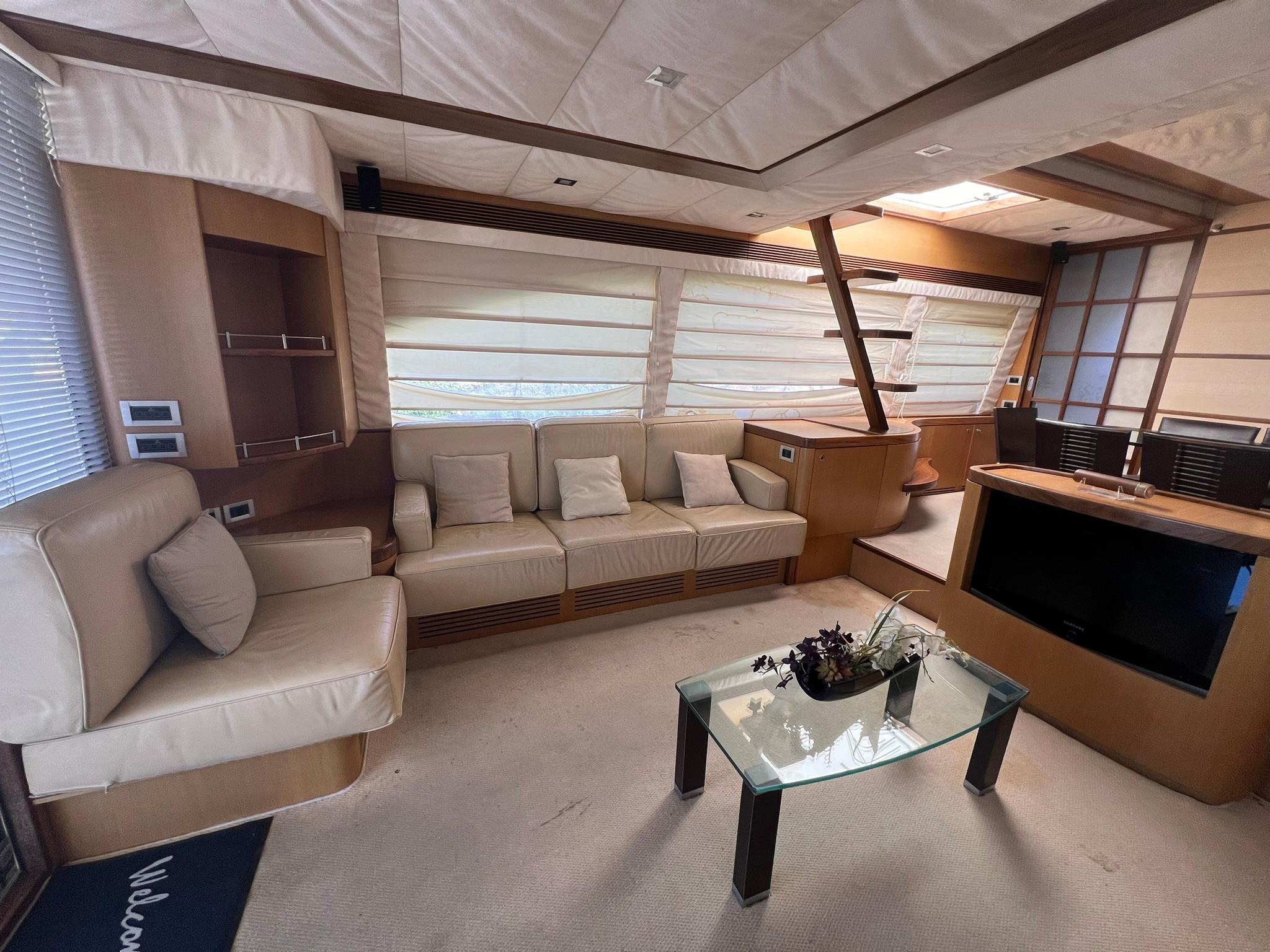 2006 Ferretti Yachts 731 Flybridge for sale - YachtWorld