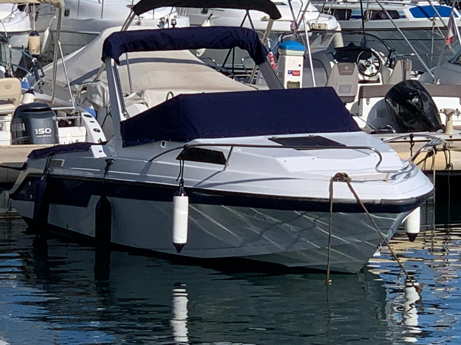 Faeton 590 | 6m | 1990 - 06 - Alpes-Maritimes | Boats and Outboards