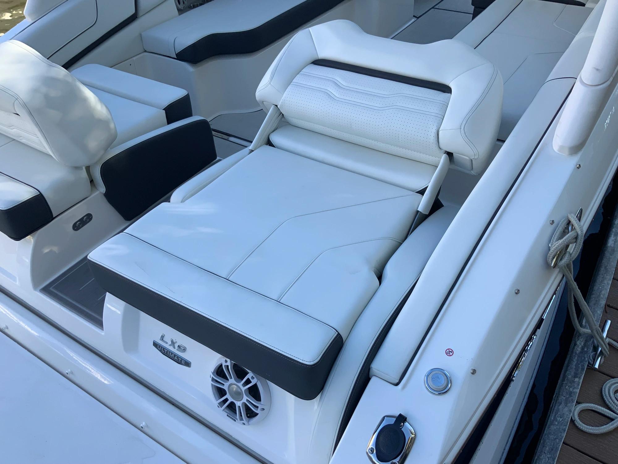 2024 Regal LX9 Bowrider for sale - YachtWorld