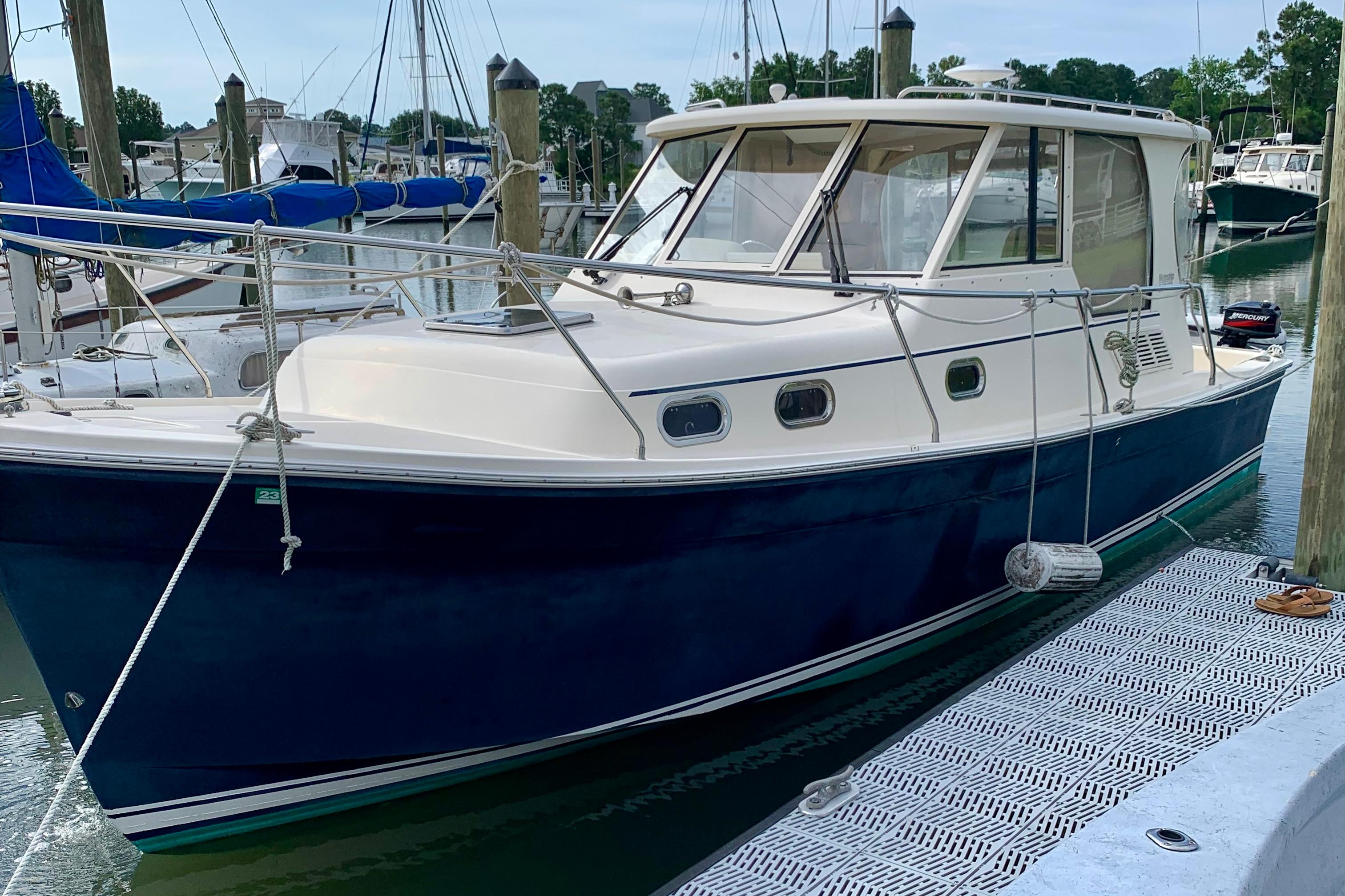2008 Mainship Pilot Sedan 31 Cruiser for sale - YachtWorld
