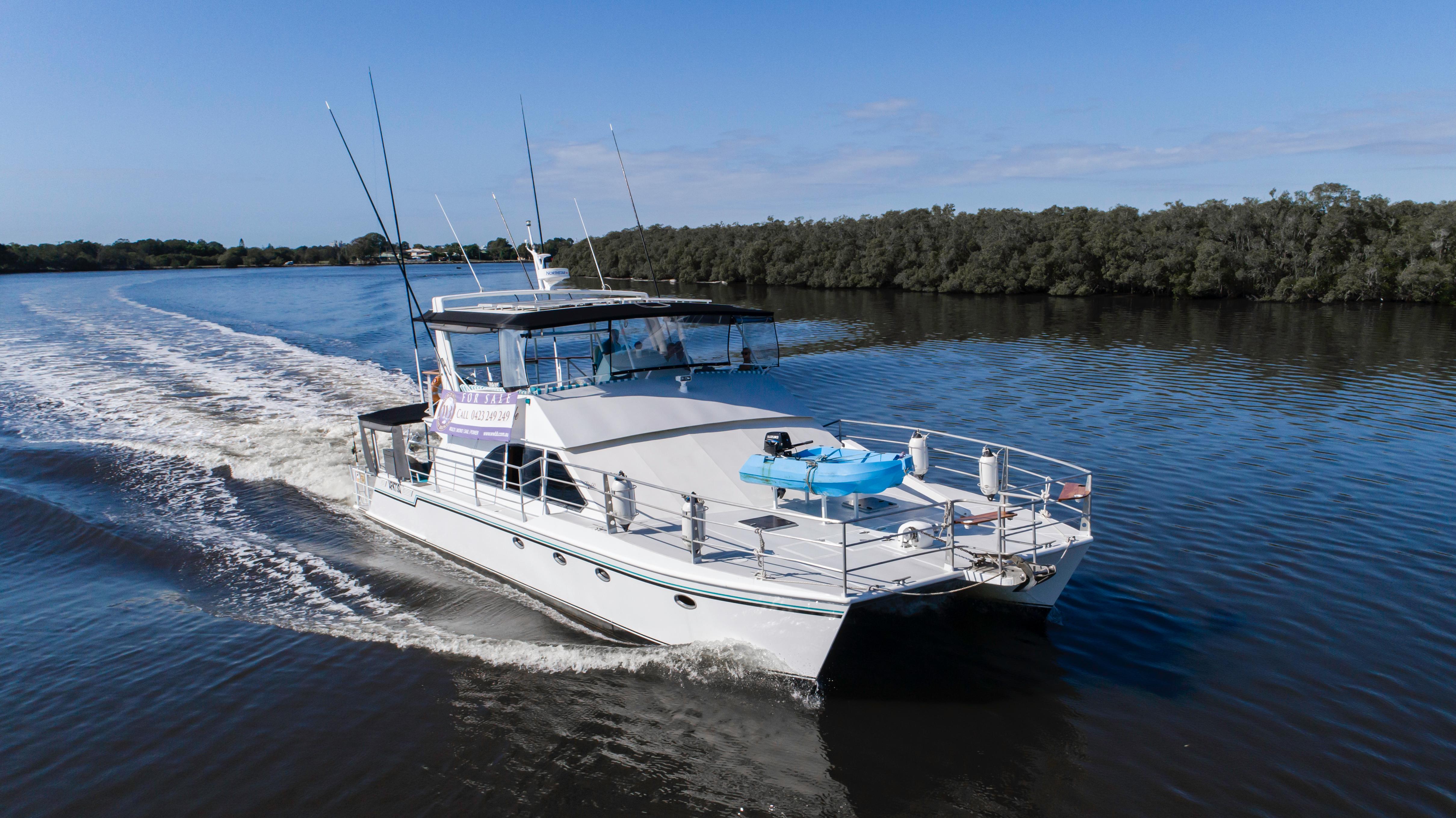 2018 Custom Power Catamaran Catamaranes en venta - YachtWorld