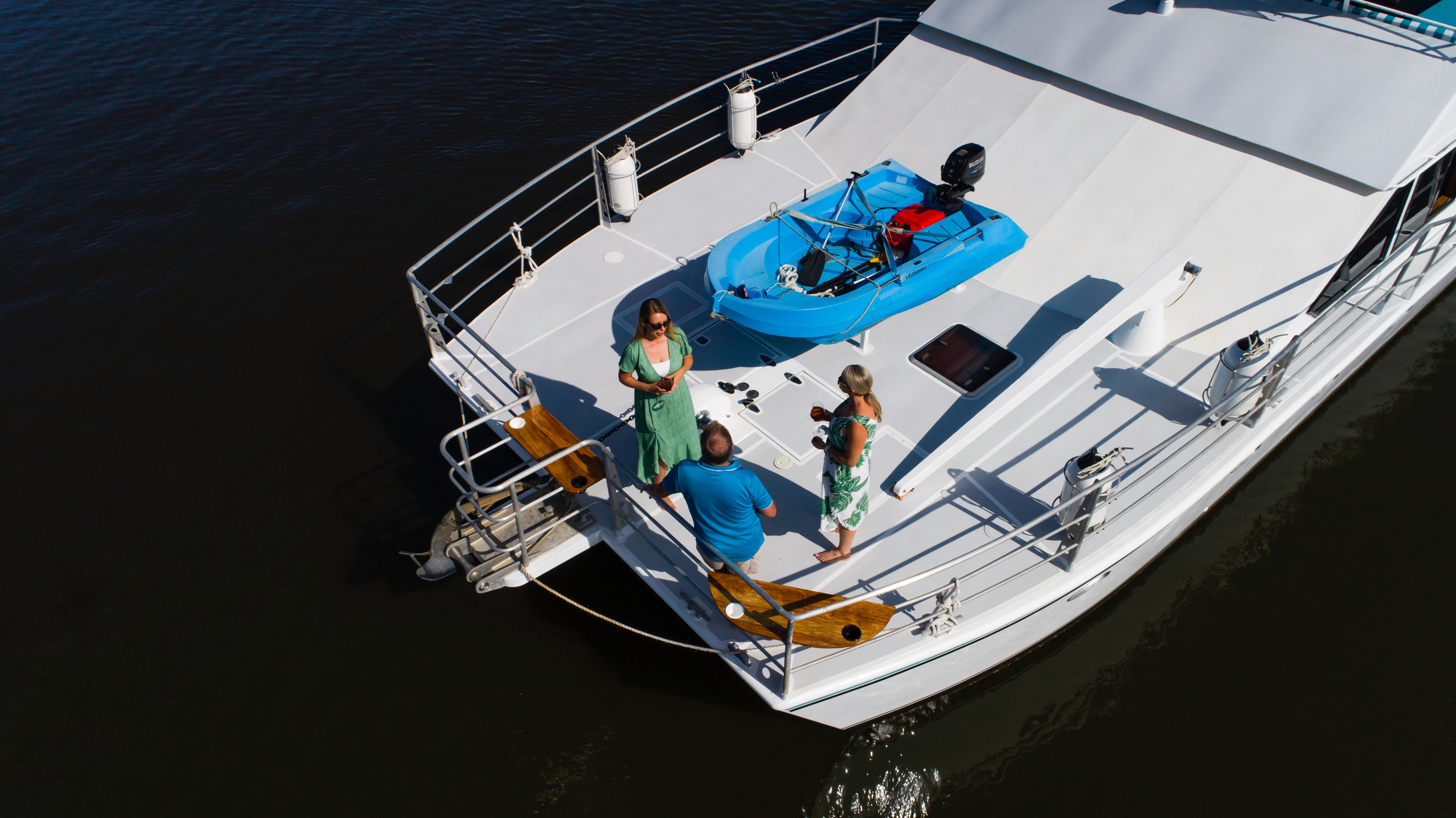 2018 Custom Power Catamaran Katamaran Kaufen - YachtWorld