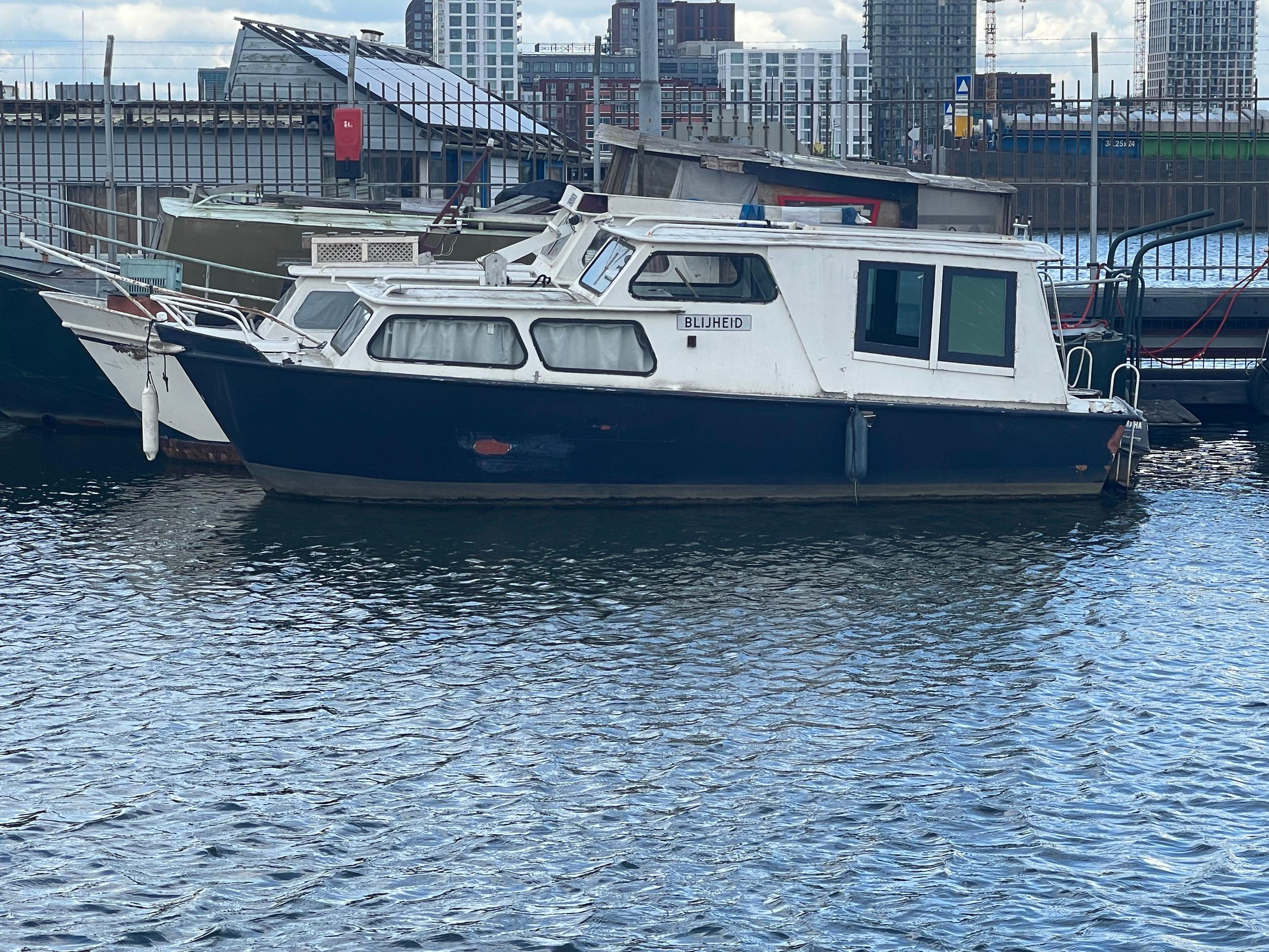 Motorboot 600 6m 1900, Andere Boote | Boot24