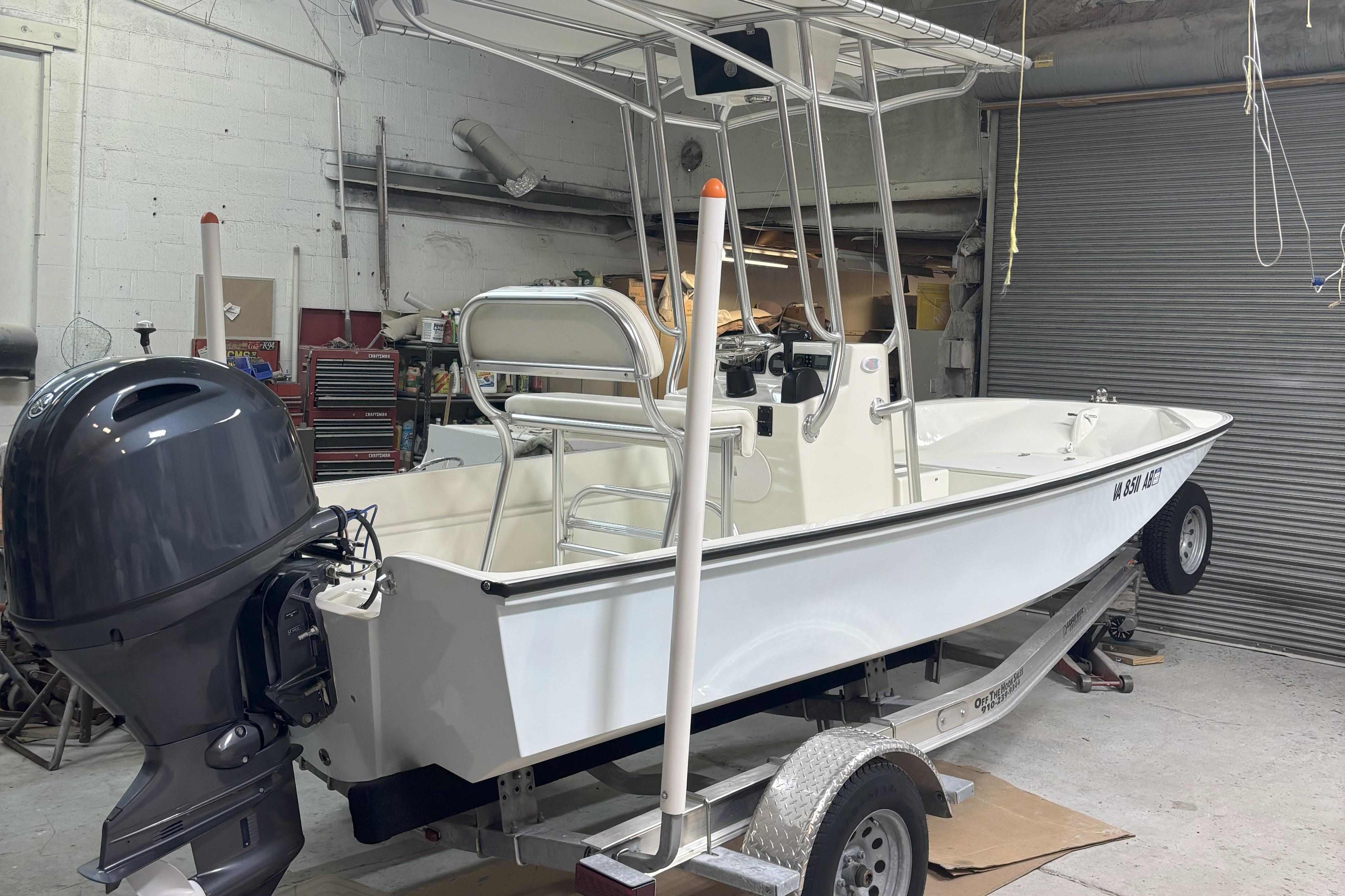 1978 Boston Whaler 17 Montauk Center Console for sale - YachtWorld