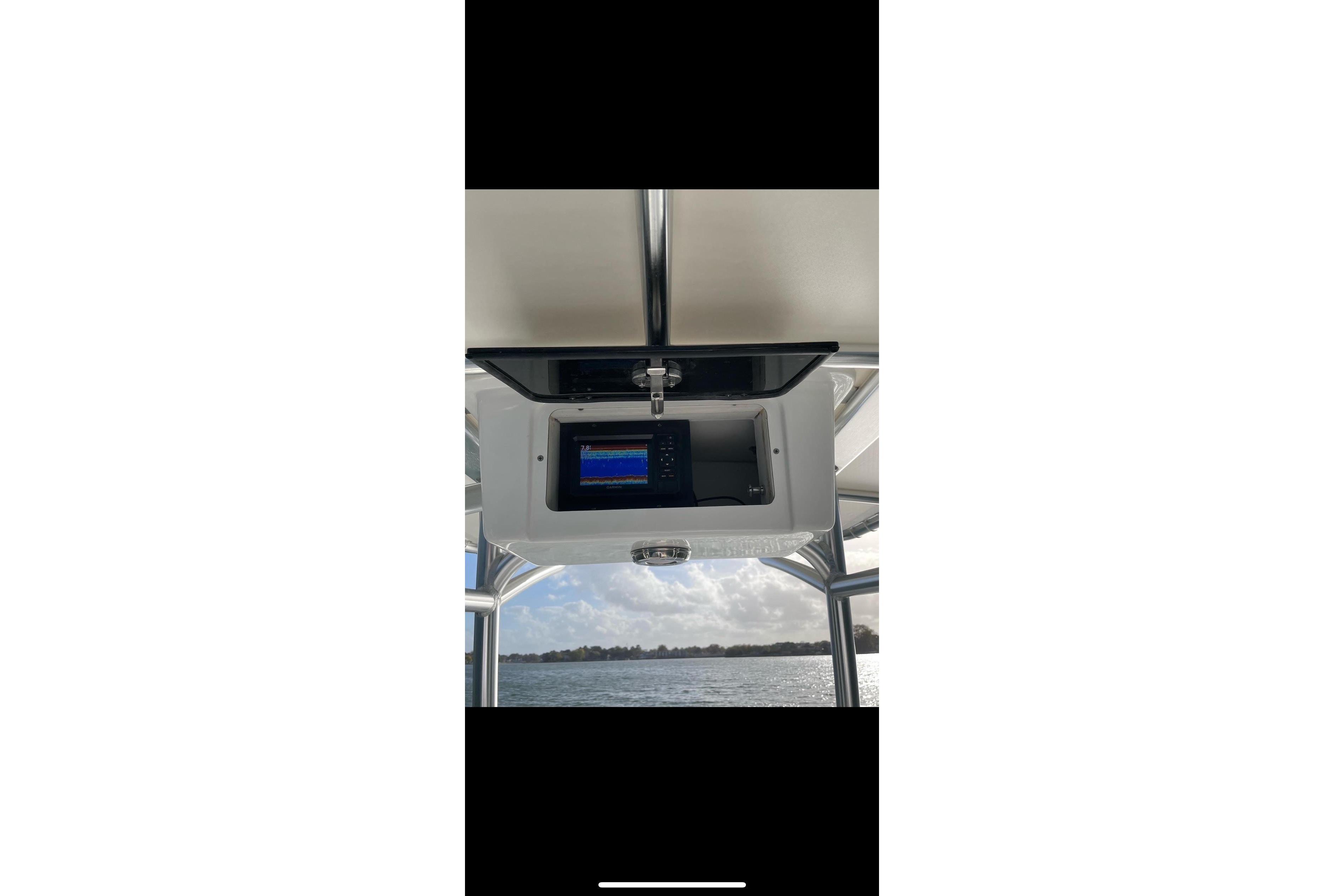 1978 Boston Whaler 17 Montauk Center Console for sale - YachtWorld