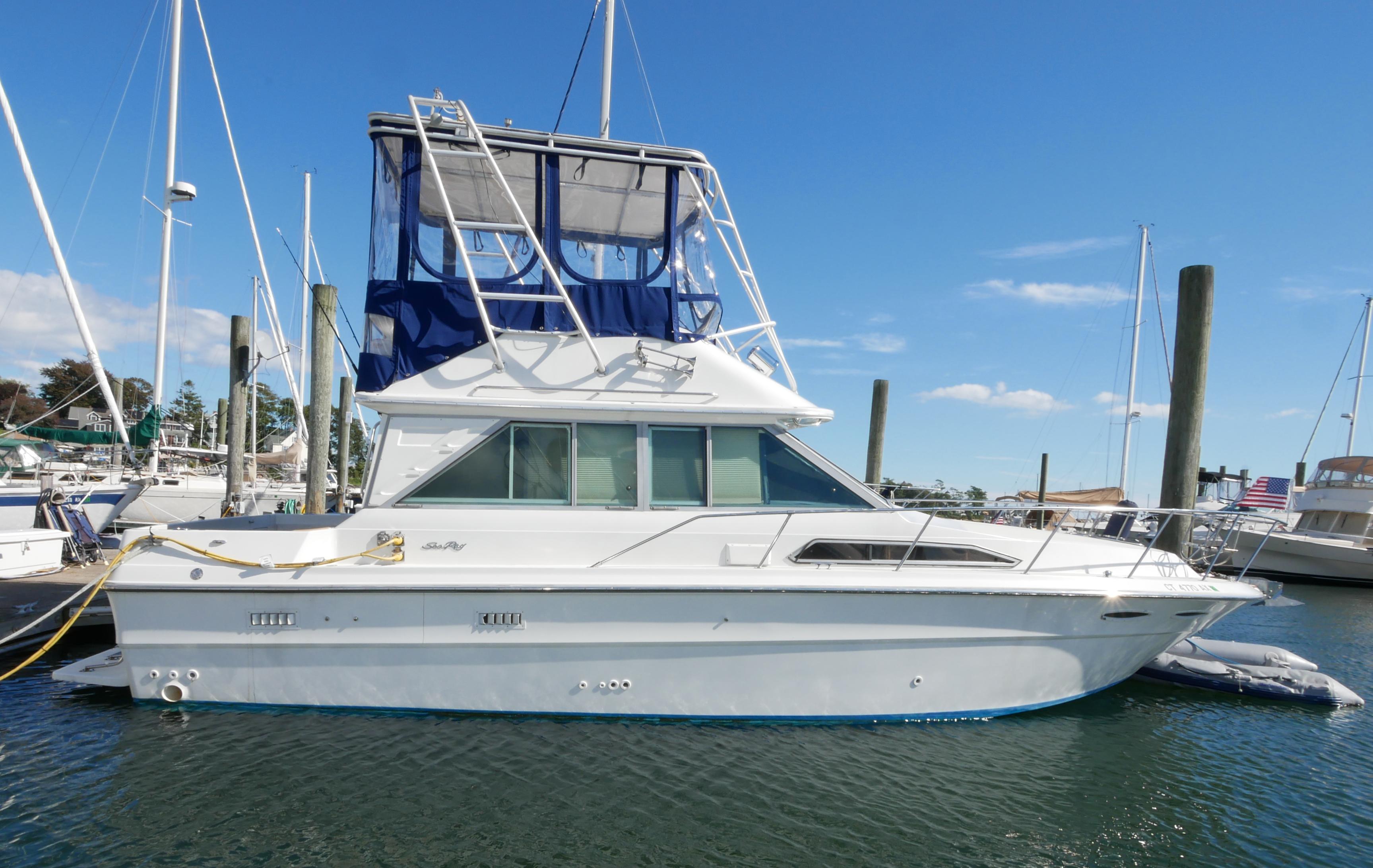 1985 Sea Ray 340 Sedan Bridge Sedan-Boot Kaufen - YachtWorld