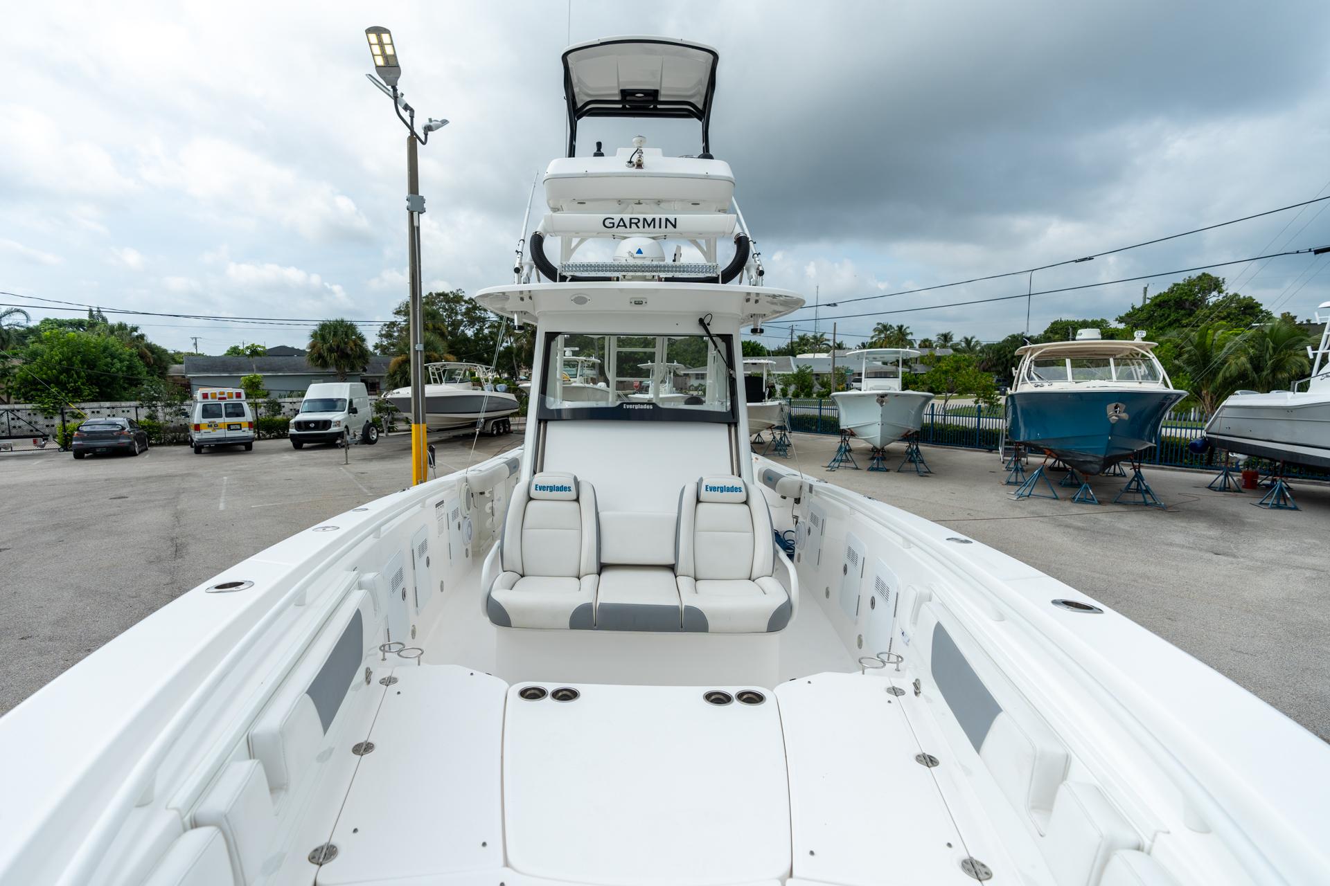 2018 Everglades 355 Center Console Barcos de consola central en venta ...