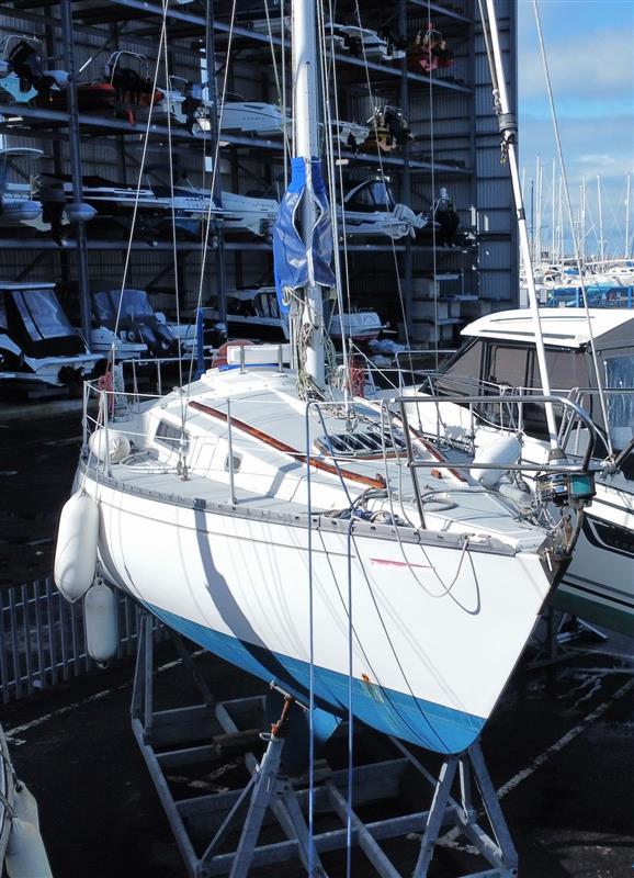 Seamaster 925 | 9m | 1981 - Dorset | Boats and Outboards