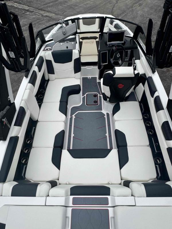 2024 Malibu M220 Ski and Wakeboard for sale - YachtWorld