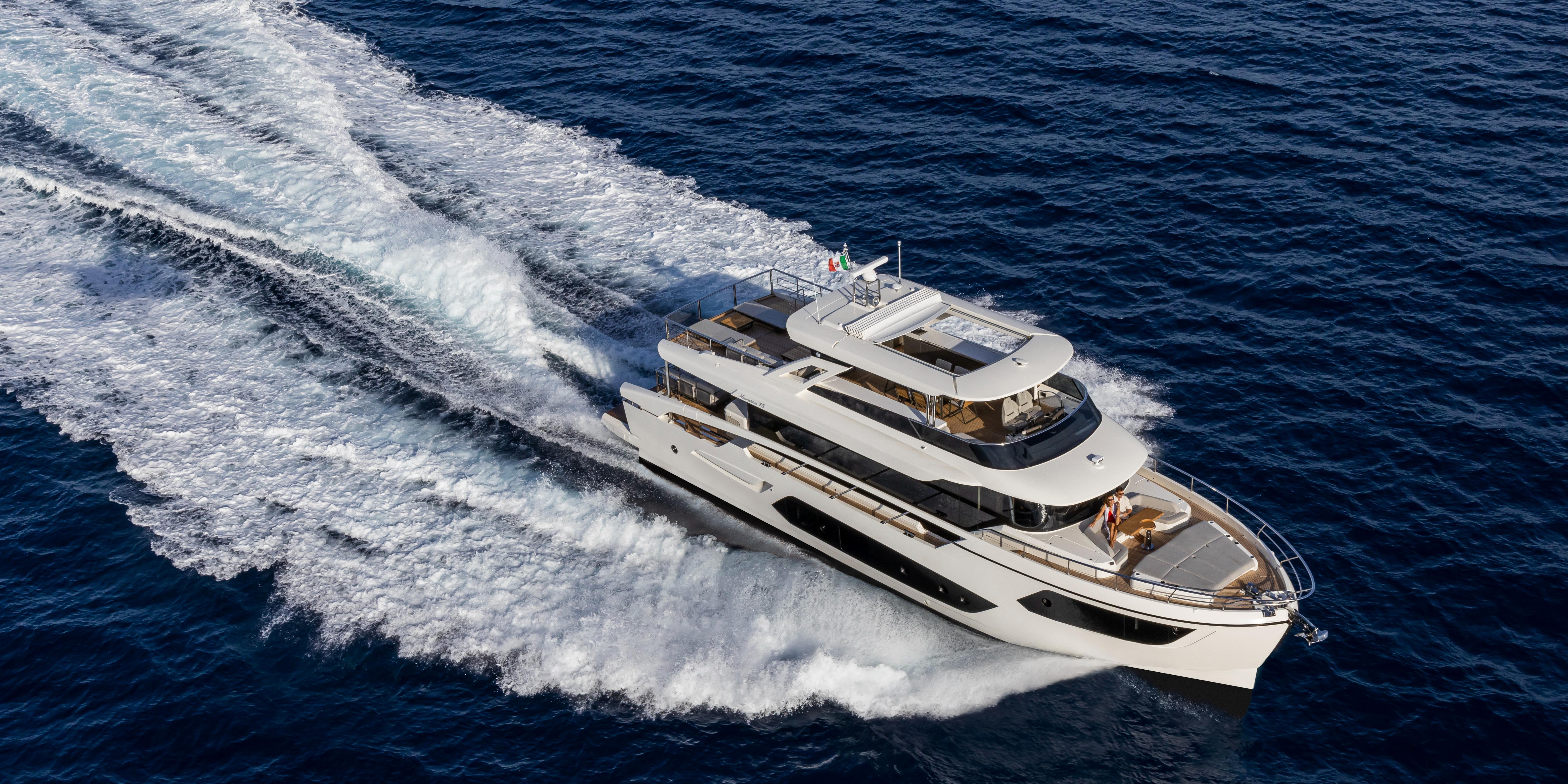 2027 Absolute NAVETTA 75 Flybridge for sale - YachtWorld