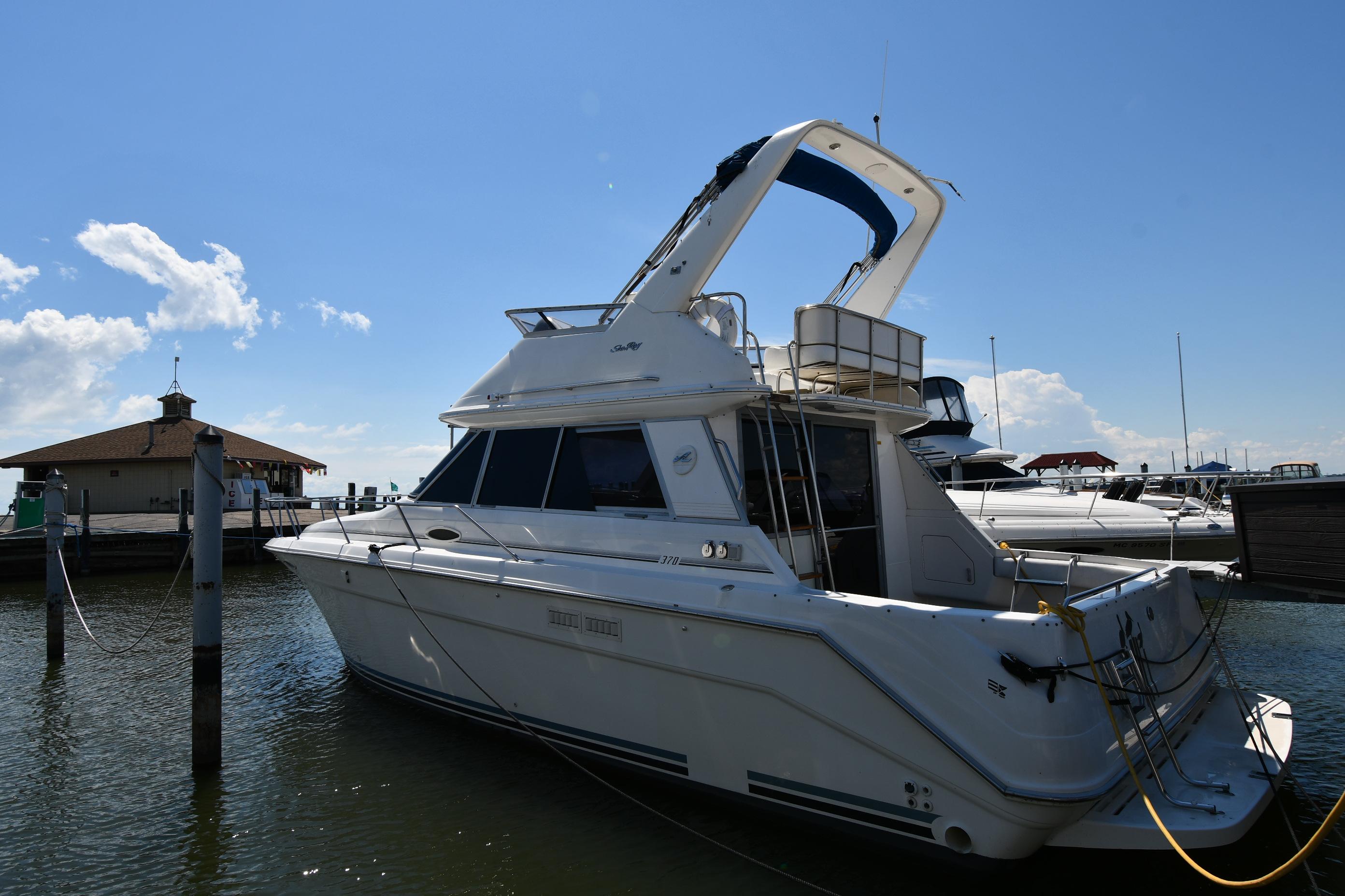 1991 Sea Ray 370 Sedan Bridge Convertible Boat for sale - YachtWorld