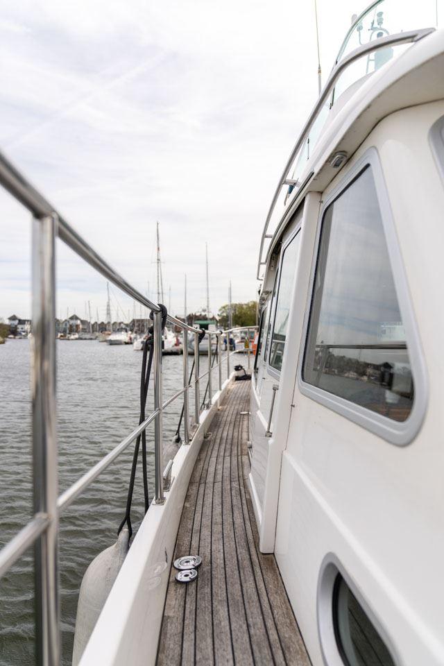 2008 Hardy Commodore 42 Motor Yachts for sale - YachtWorld