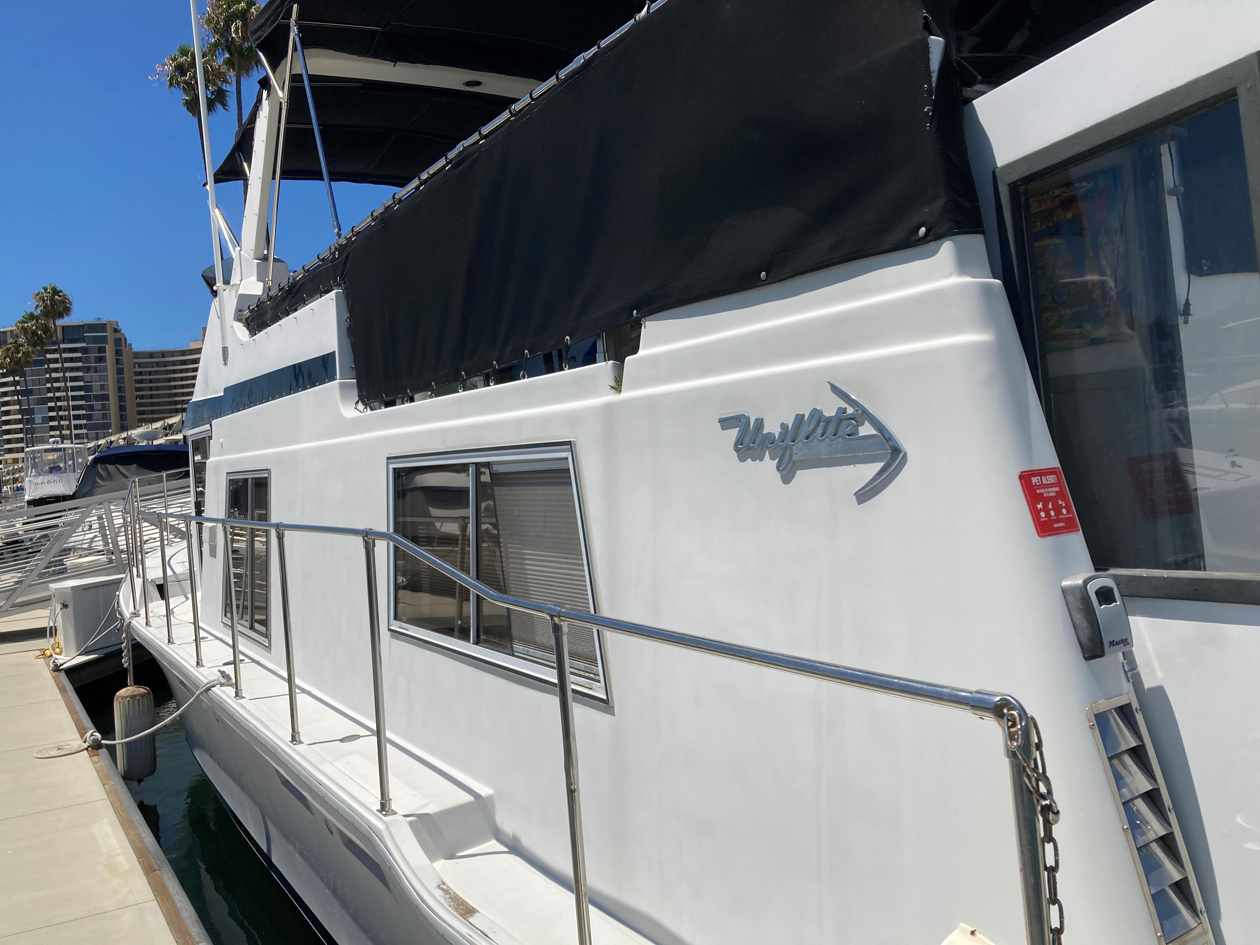 1984 Uniflite Yacht Home Motor Yachts for sale - YachtWorld