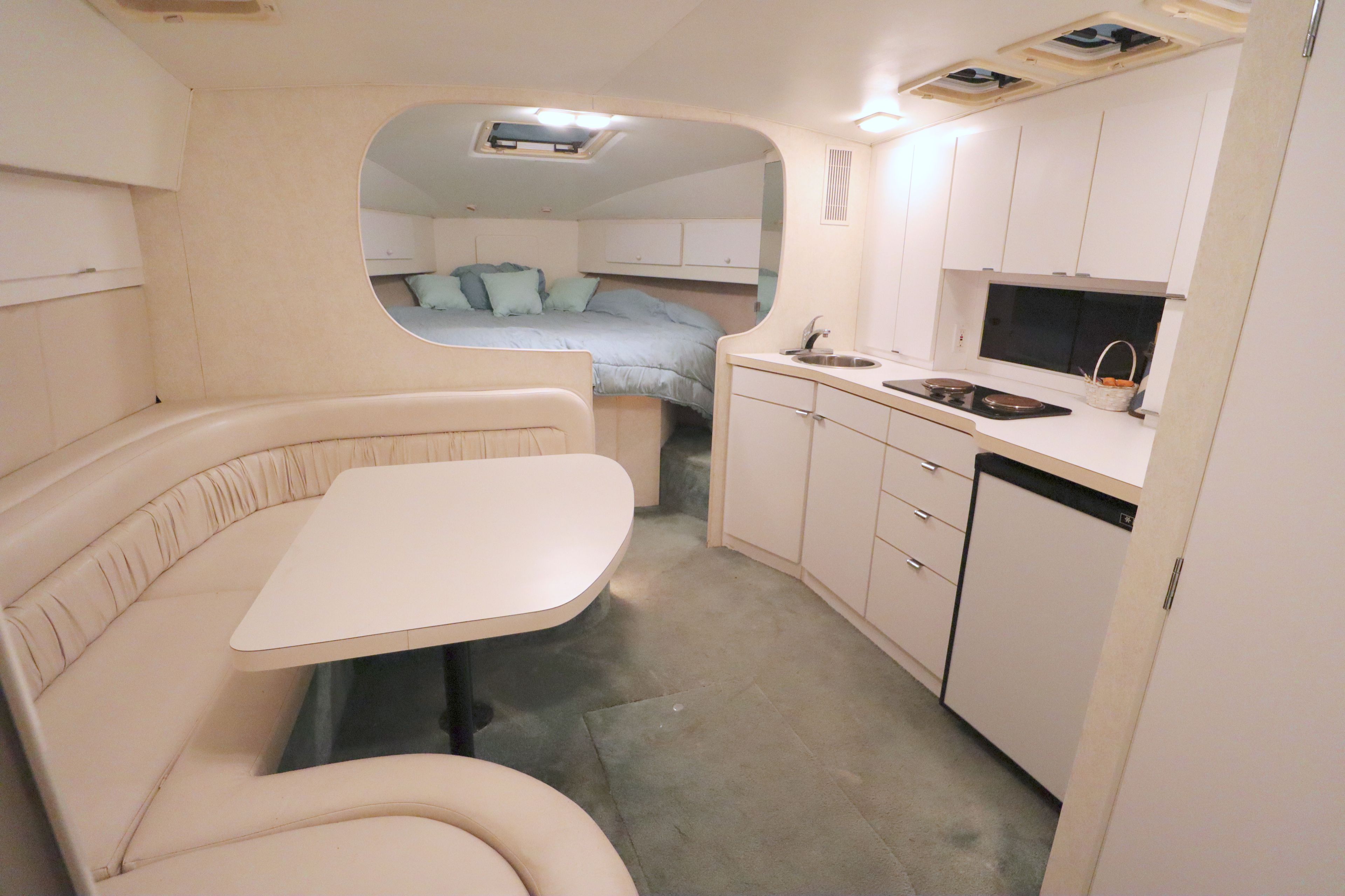 1993 Silverton 34 Express - Weber Yachts