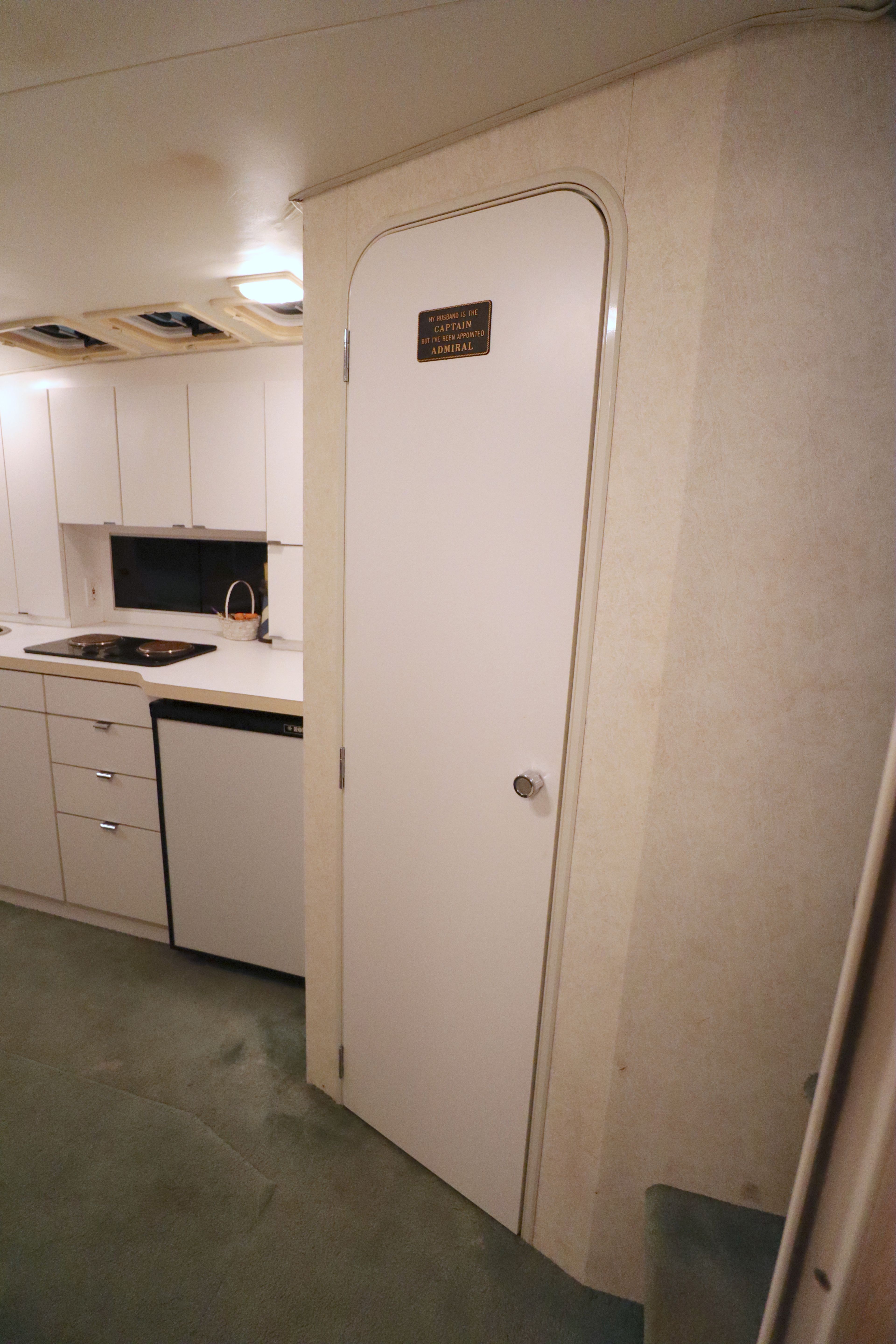 1993 Silverton 34 Express - Weber Yachts