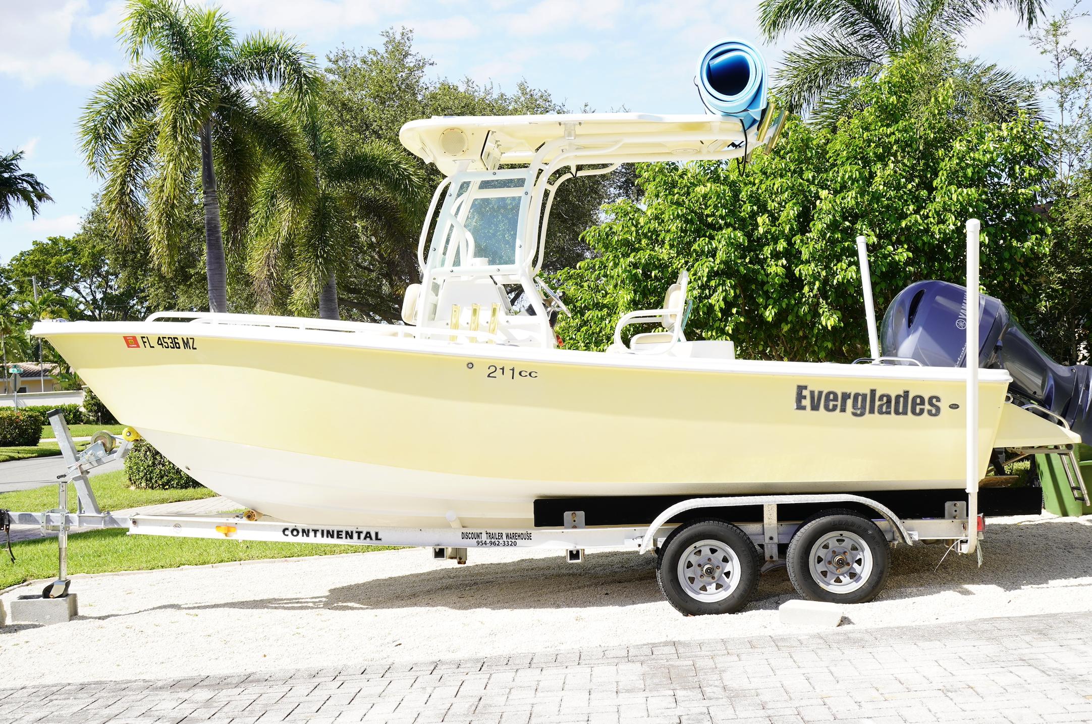 2004 Everglades 211CC Centre Console for sale - YachtWorld