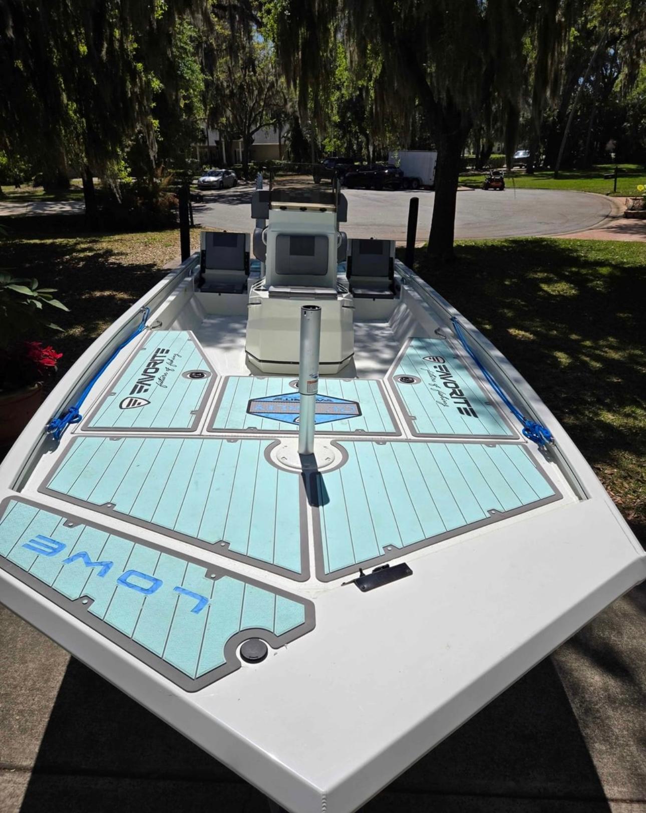 2022 Lowe Bay 22 Bateaux à console centrale à vendre - YachtWorld