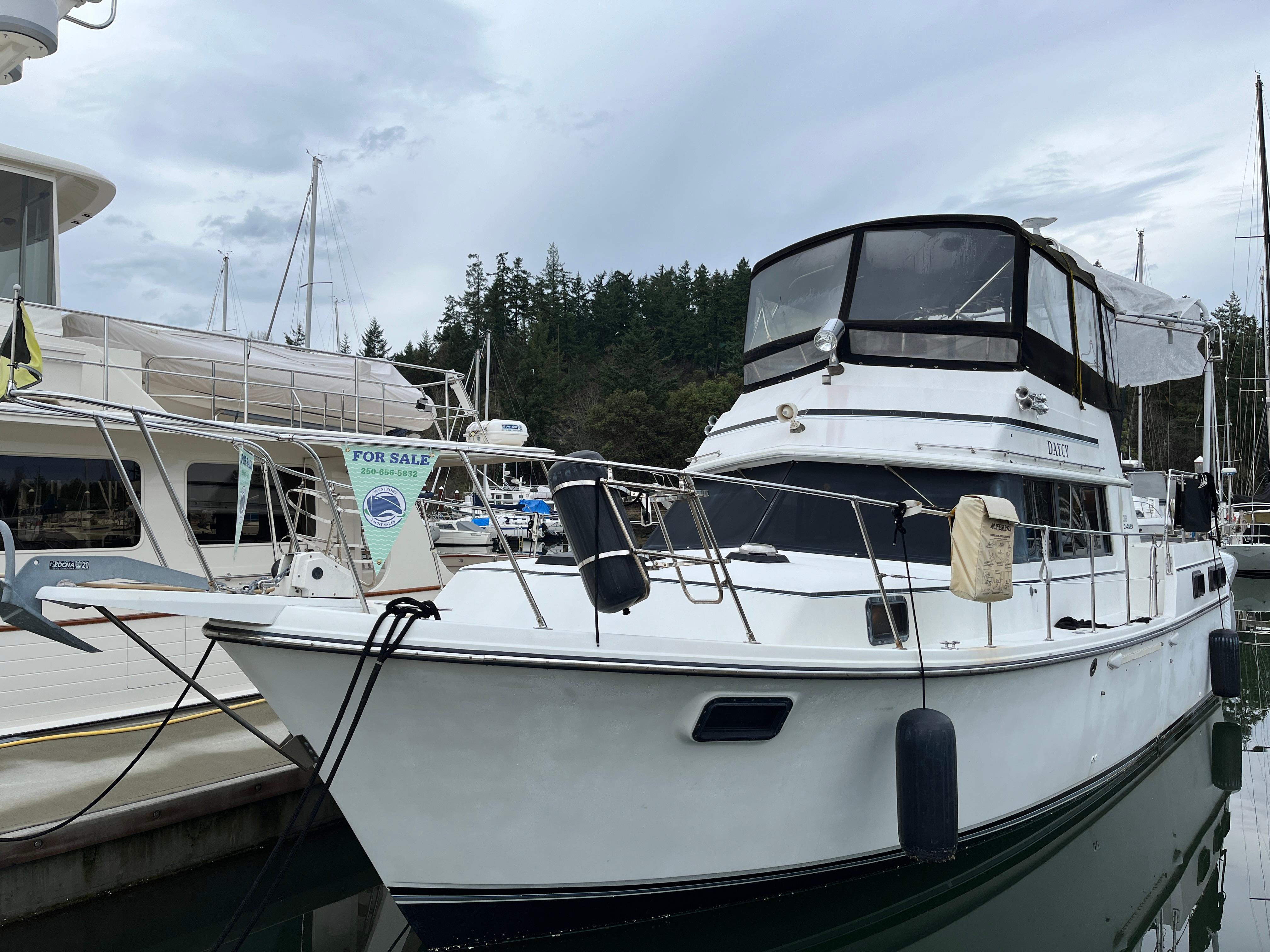 1983 Carver 36 Aft Cabin Motoryacht Cruiser for sale - YachtWorld