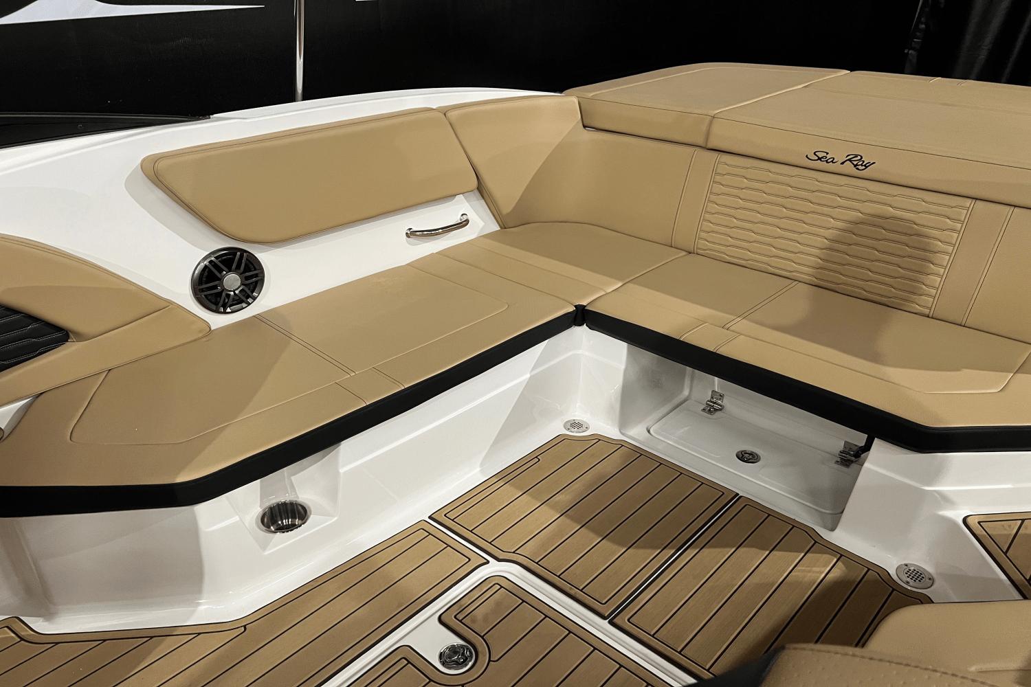 2024 Sea Ray SPX 230 Runabout for sale - YachtWorld