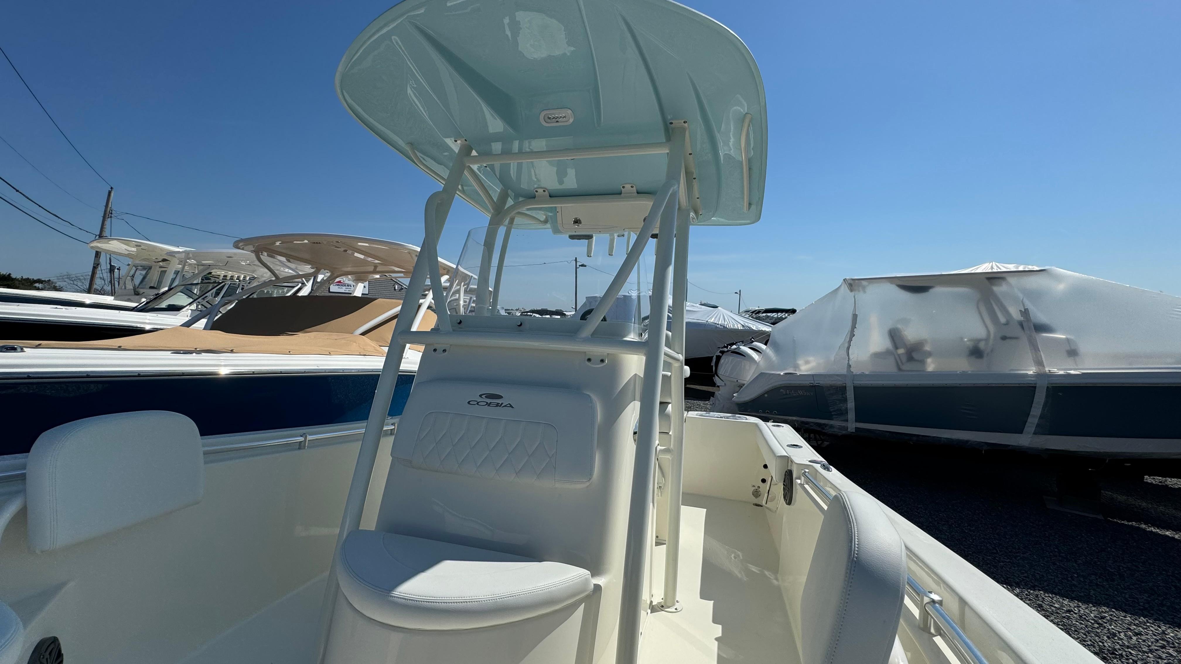 2024 Cobia 220 Center Console Center Console for sale - YachtWorld