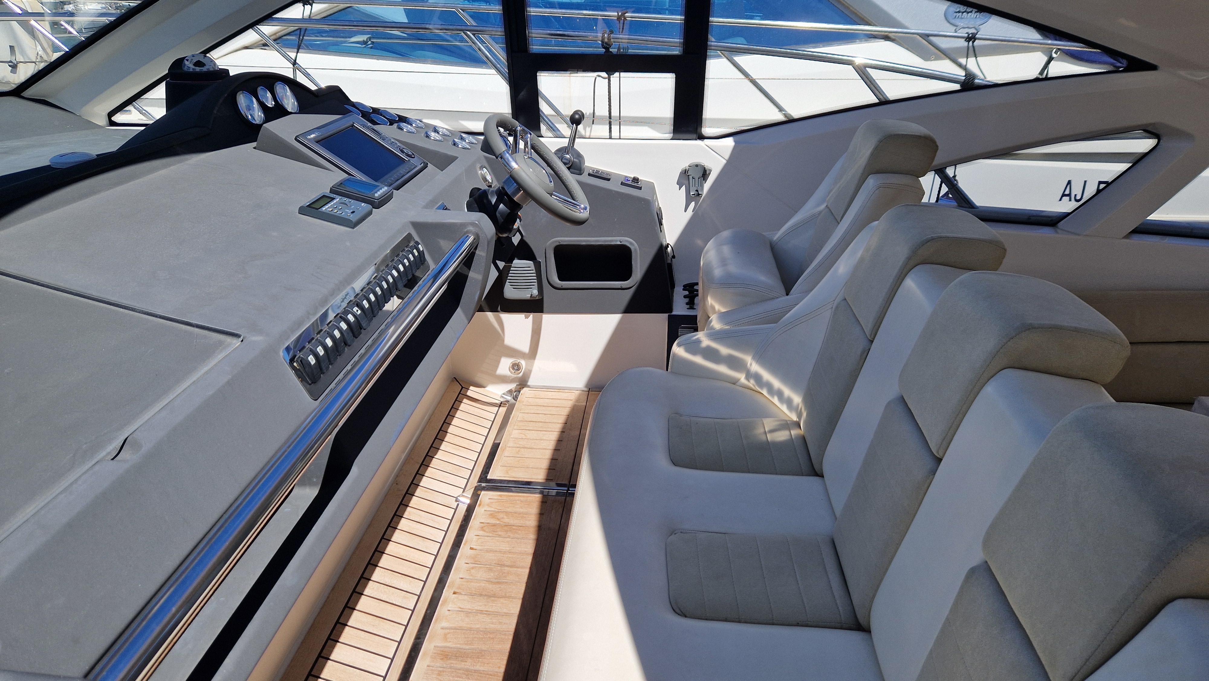 2009 Windy 44 Chinook Cruiser for sale - YachtWorld
