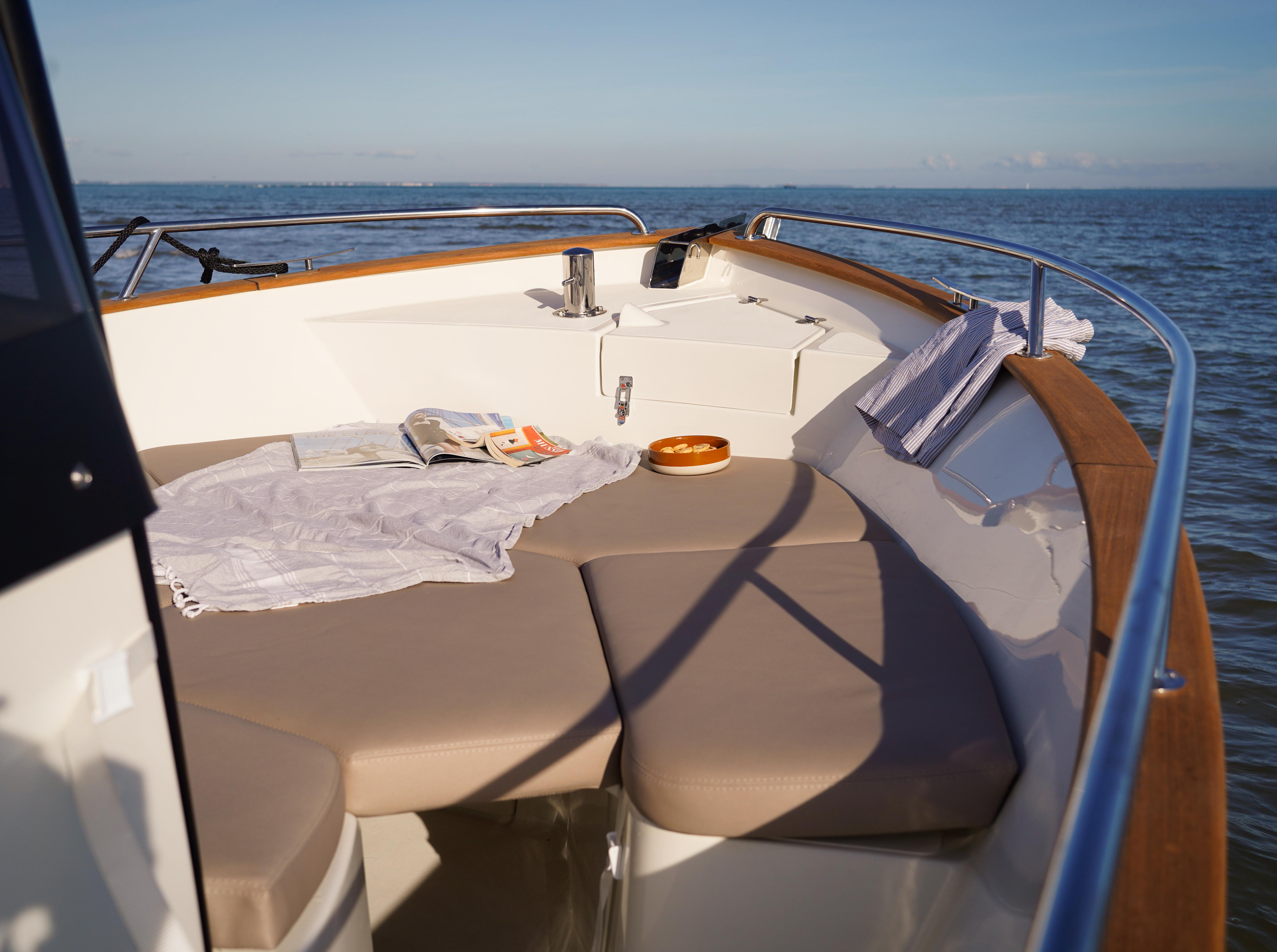 Used Rhea 27 OPEN V2 in 17 - Charente-Maritime - iNautia