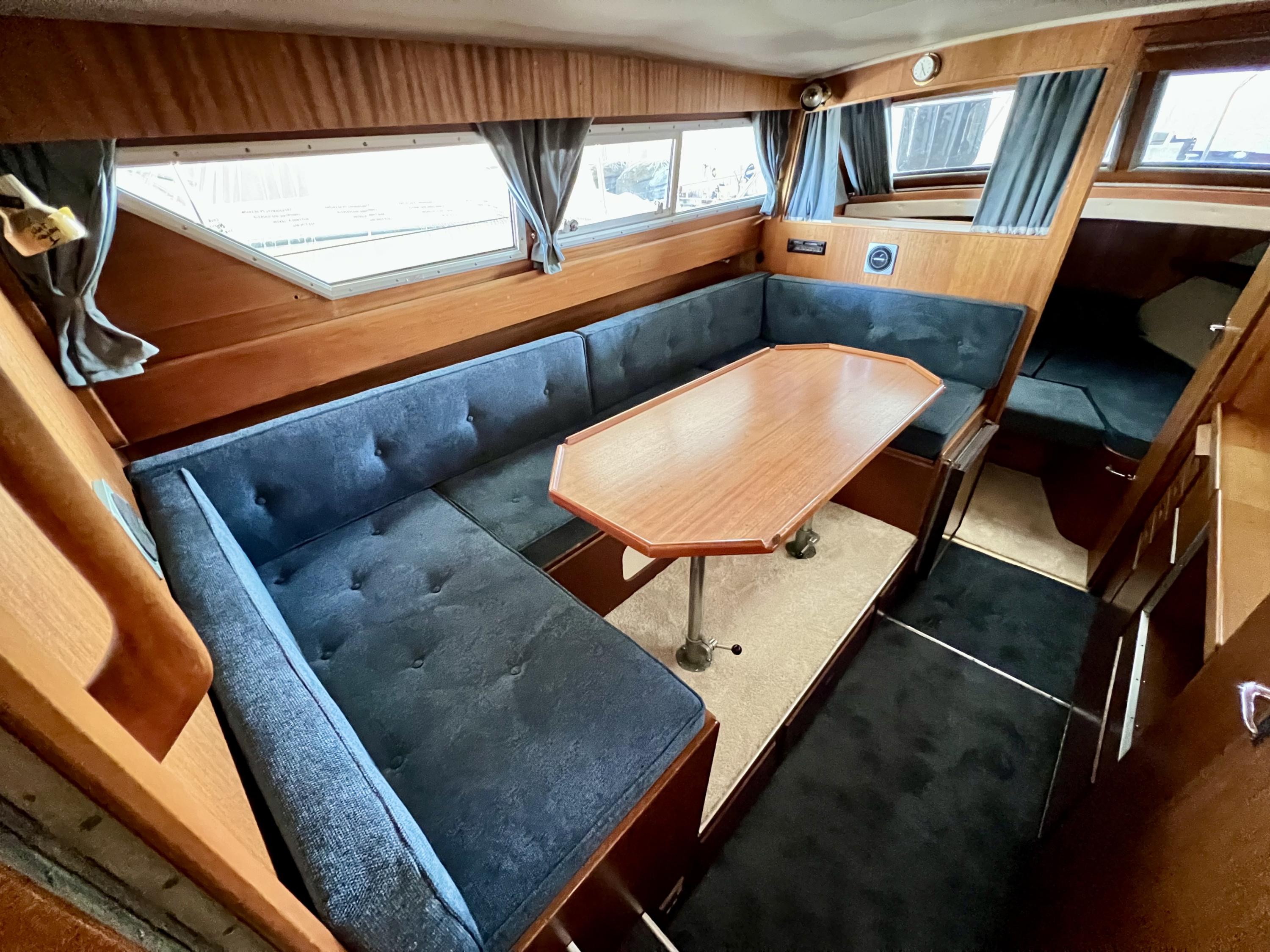 1981 Storebro Adler 34 / Royal Cruiser 34 Fly Cuddy Cabin for sale ...