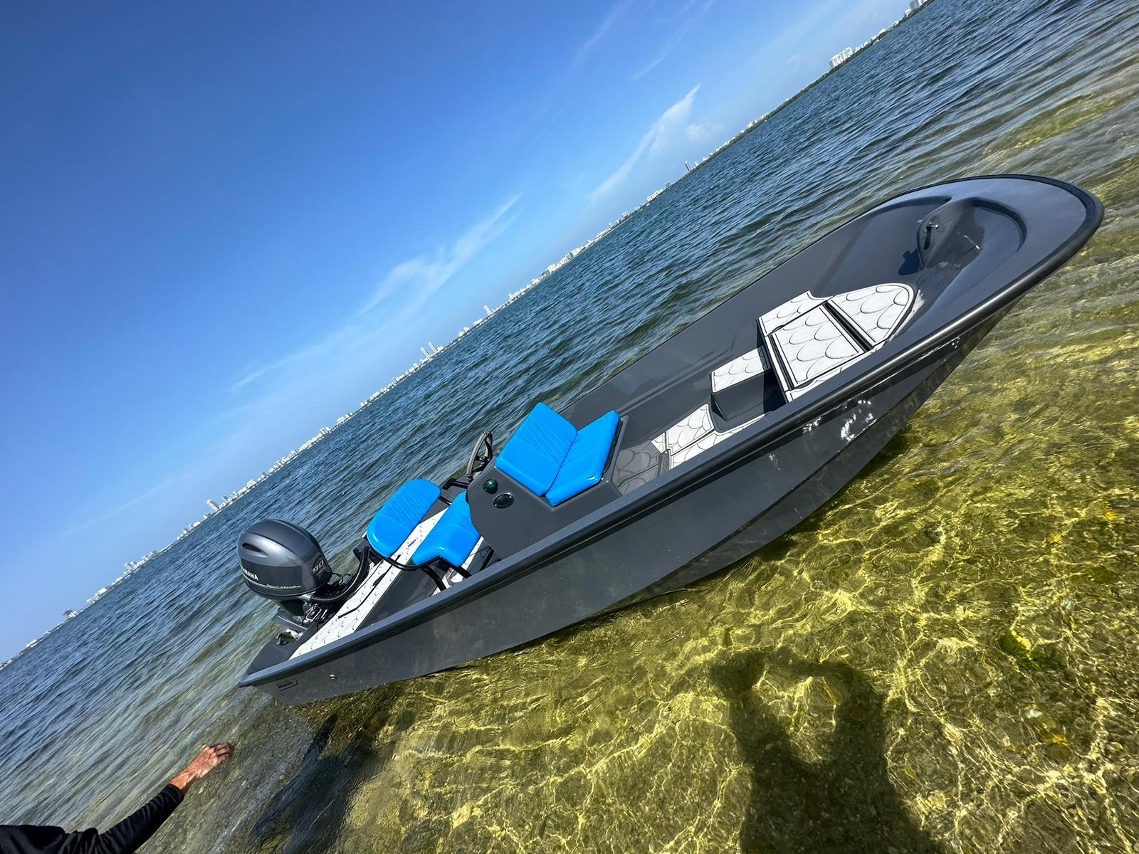 1976 Boston Whaler 17 Centre Console for sale - YachtWorld