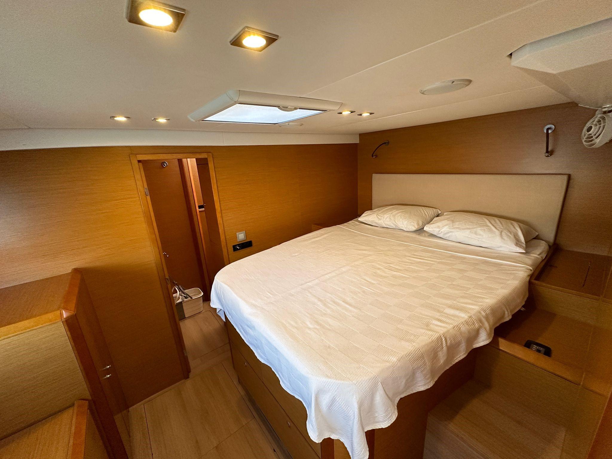 2011 Lagoon 62 Catamaran for sale - YachtWorld