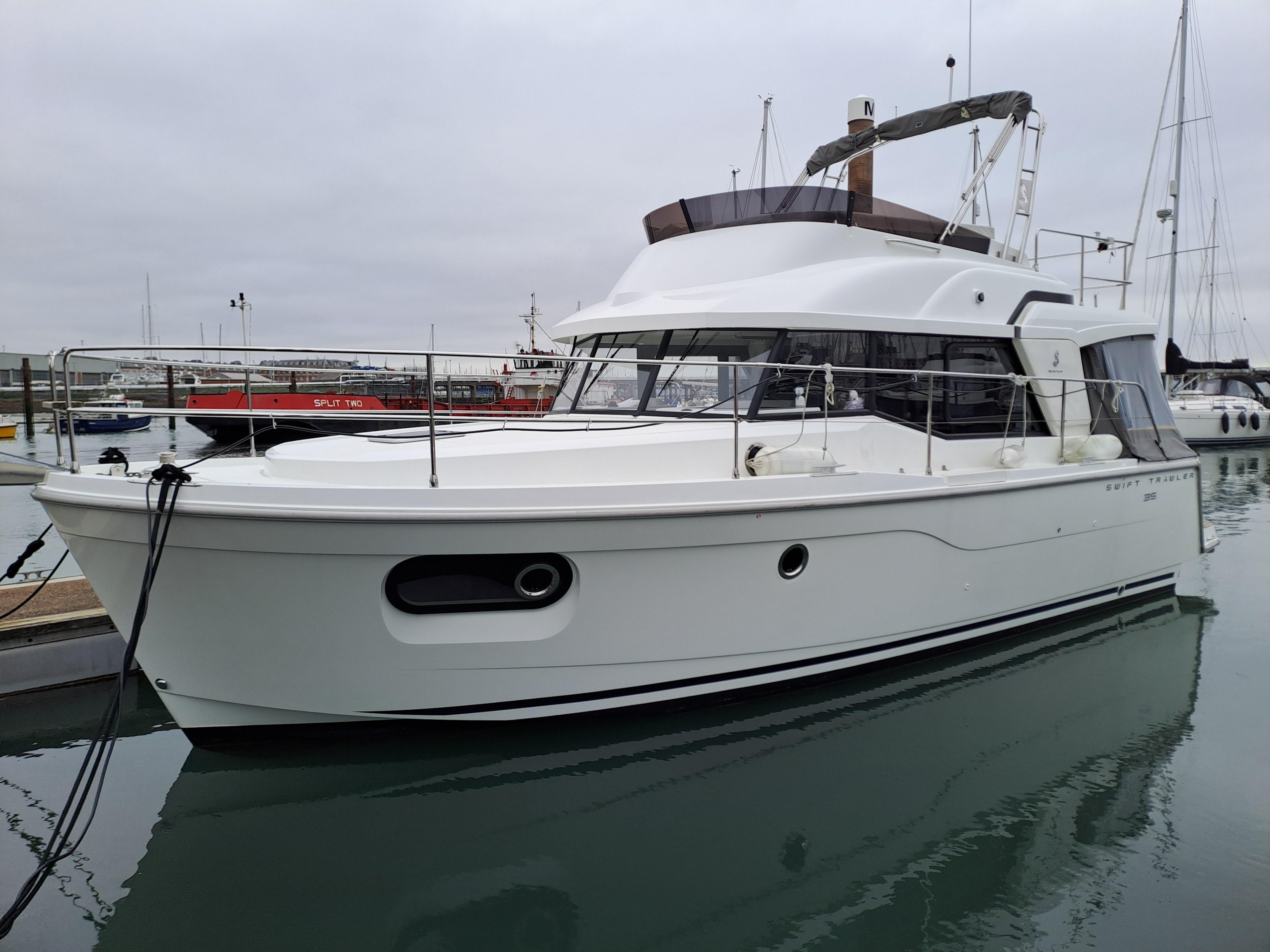 Beneteau Swift Trawler 35 | 10m | 2019 | Boats and Outboards