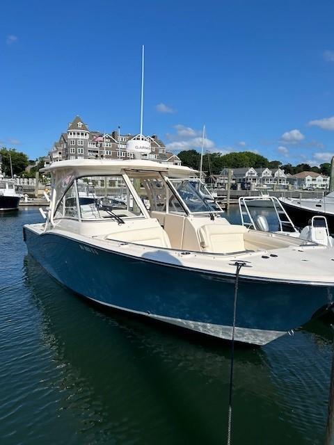 2020 Grady-White Freedom 325 Dual Console for sale - YachtWorld