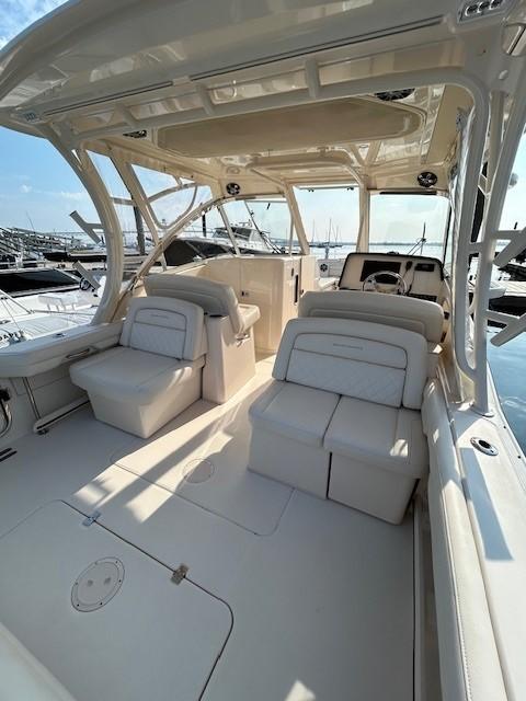 2020 Grady-White Freedom 325 Dual Console for sale - YachtWorld